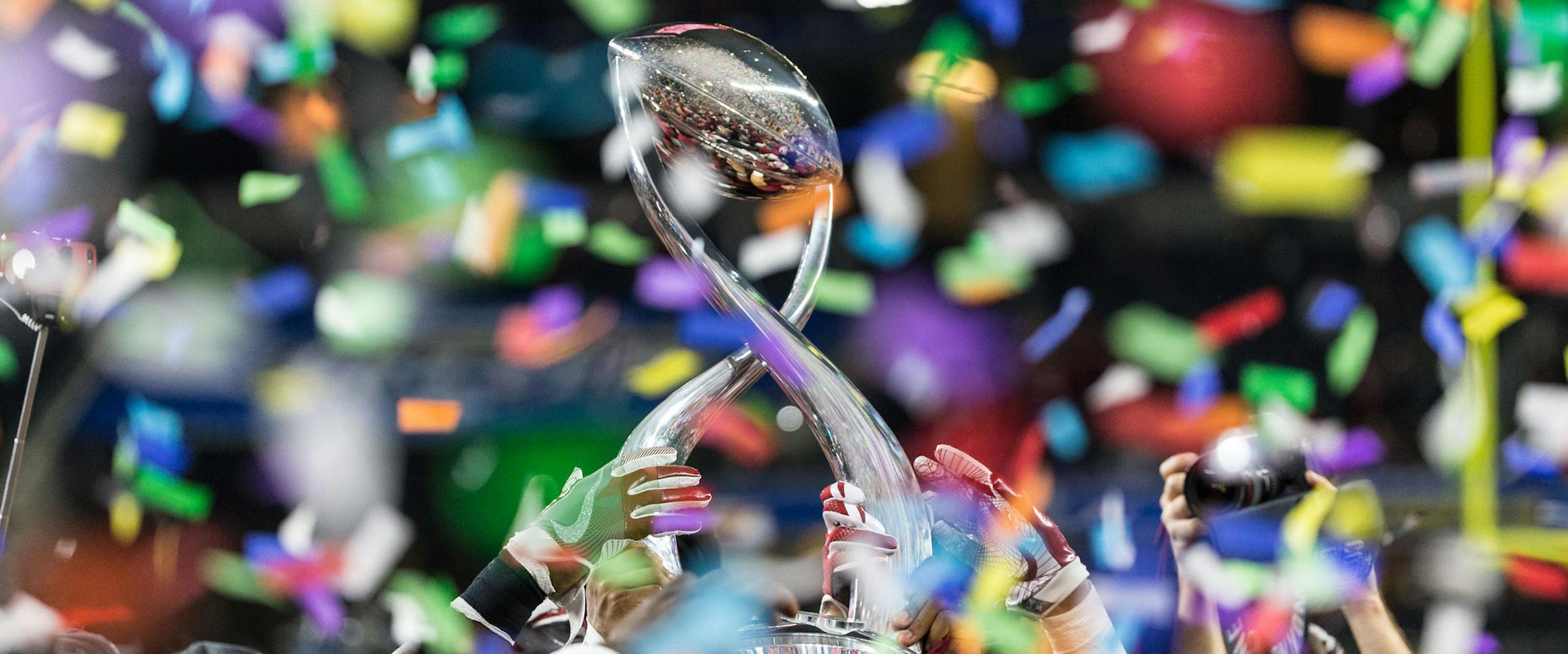 16 for '16: Chip Scoggins cracks open the college football season