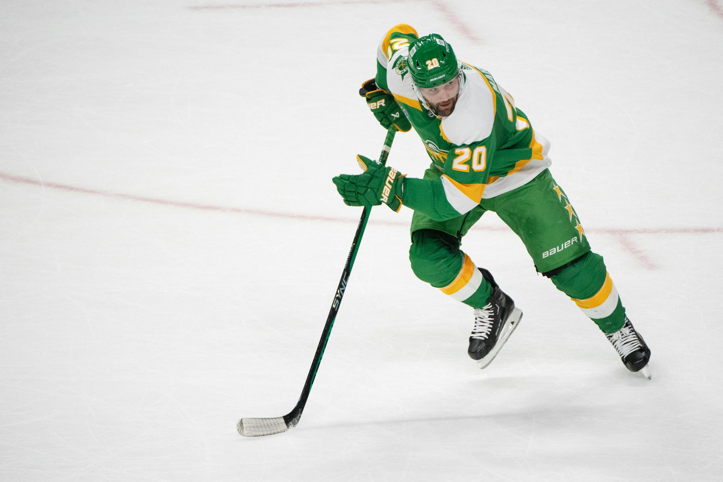 Wild’s Pat Maroon undergoes back surgery, out 4-6 weeks