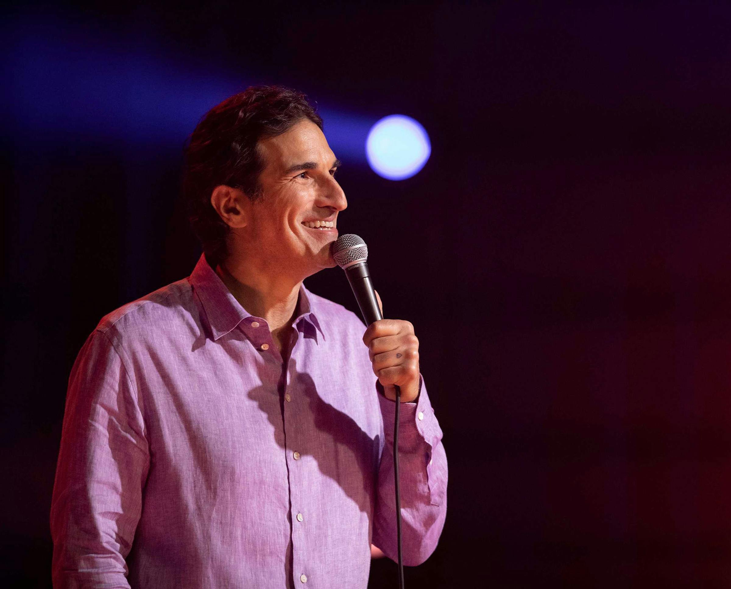 Review: Comedian Gary Gulman takes a groovy trip back to the '70s in St ...