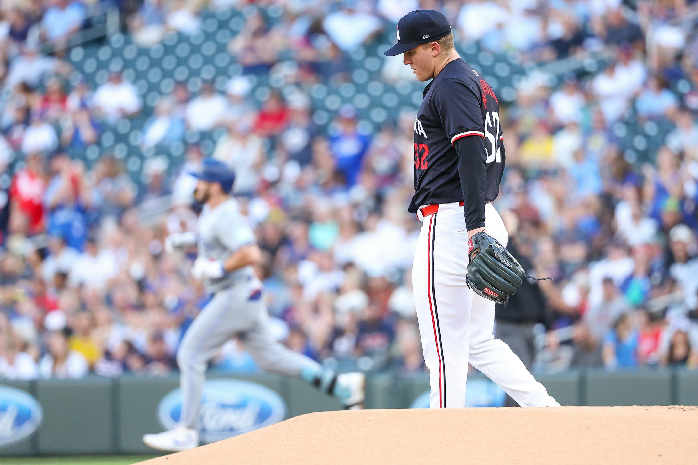 Zebby Matthews allows nine earned runs, Twins throttled 15-0 by Blue Jays