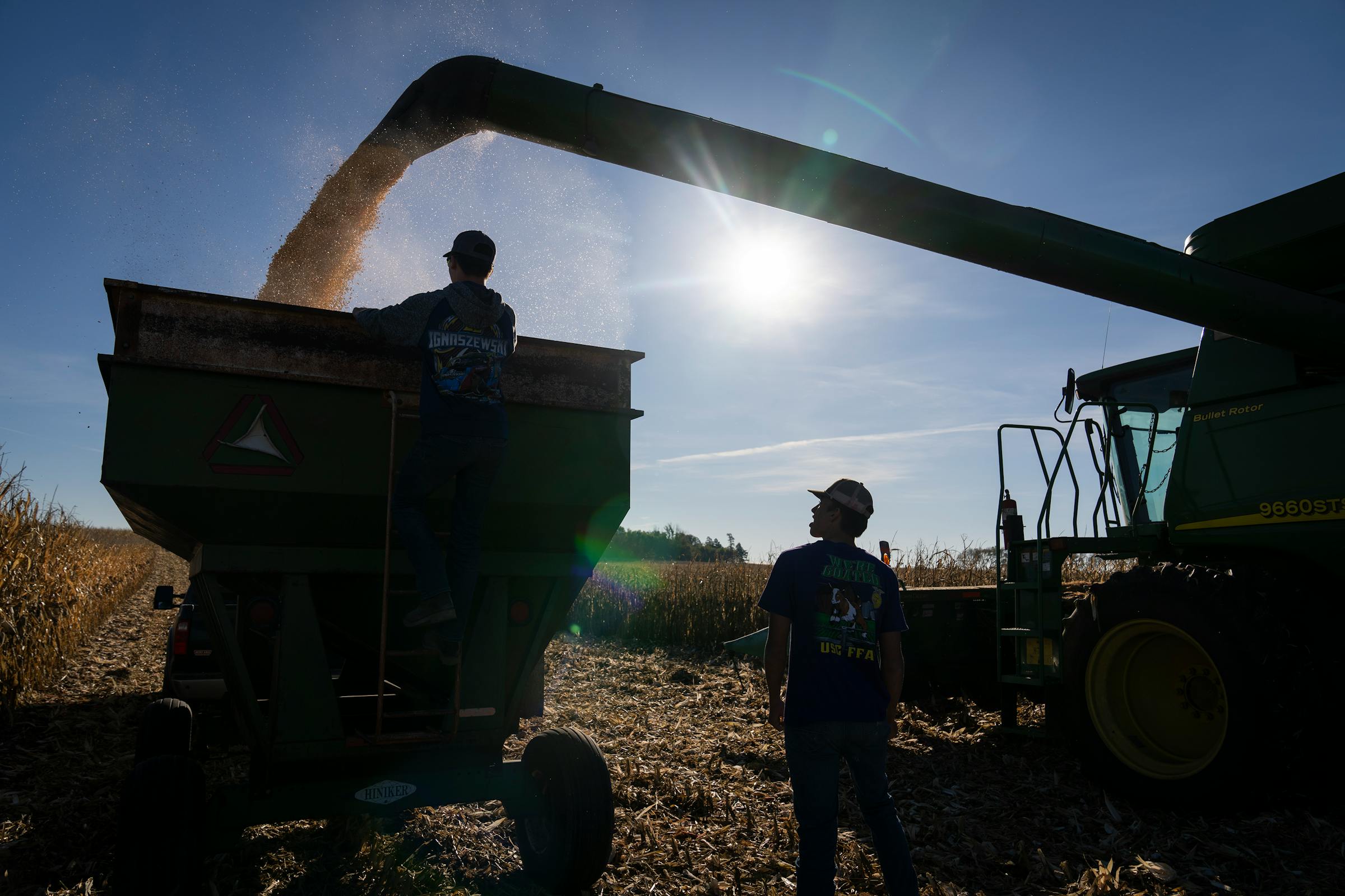 Despite drought, Minnesota corn farmers aided record U.S. harvest
