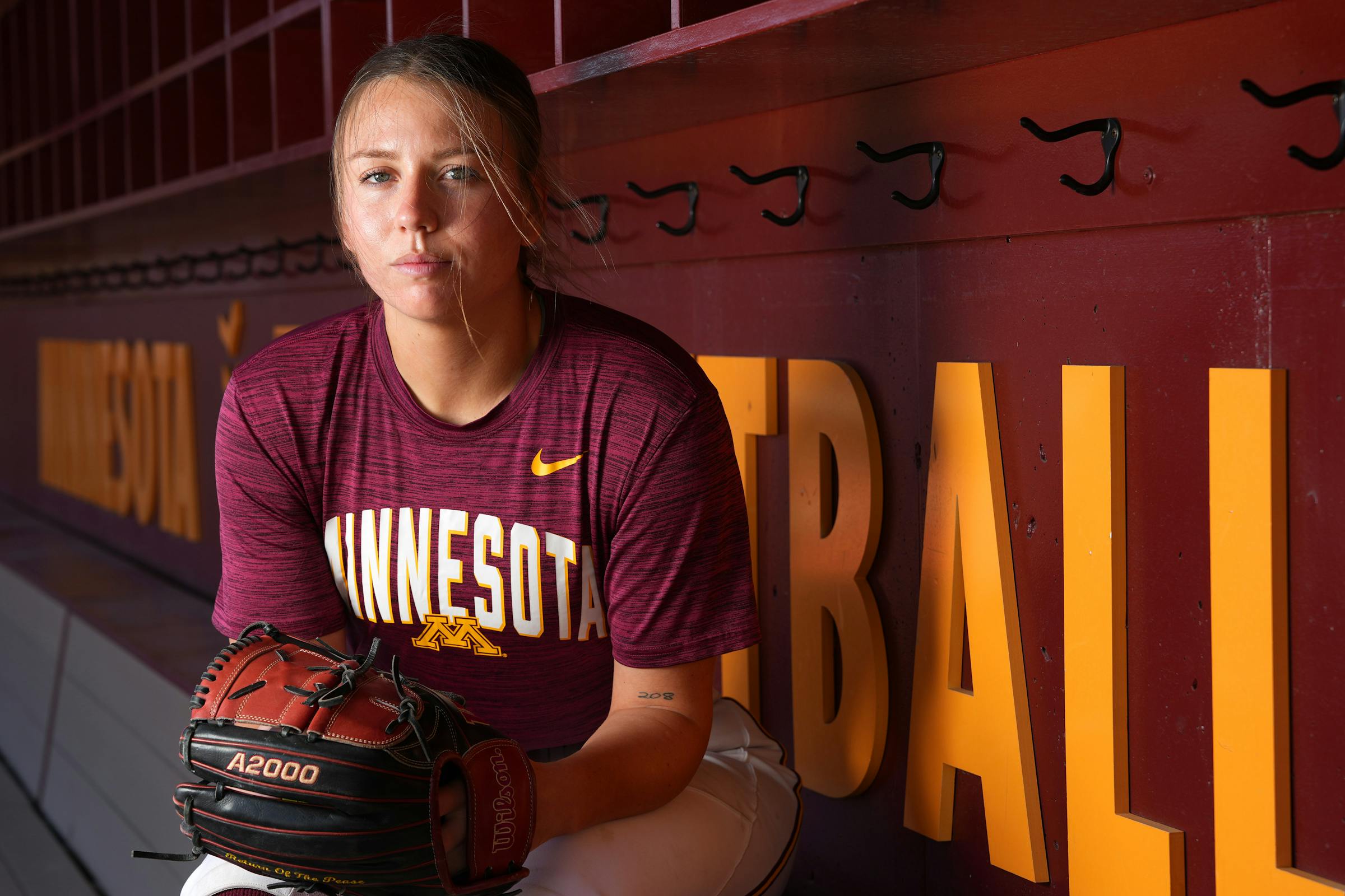 Autumn Pease throws shutout as Gophers softball wins 11th in a row