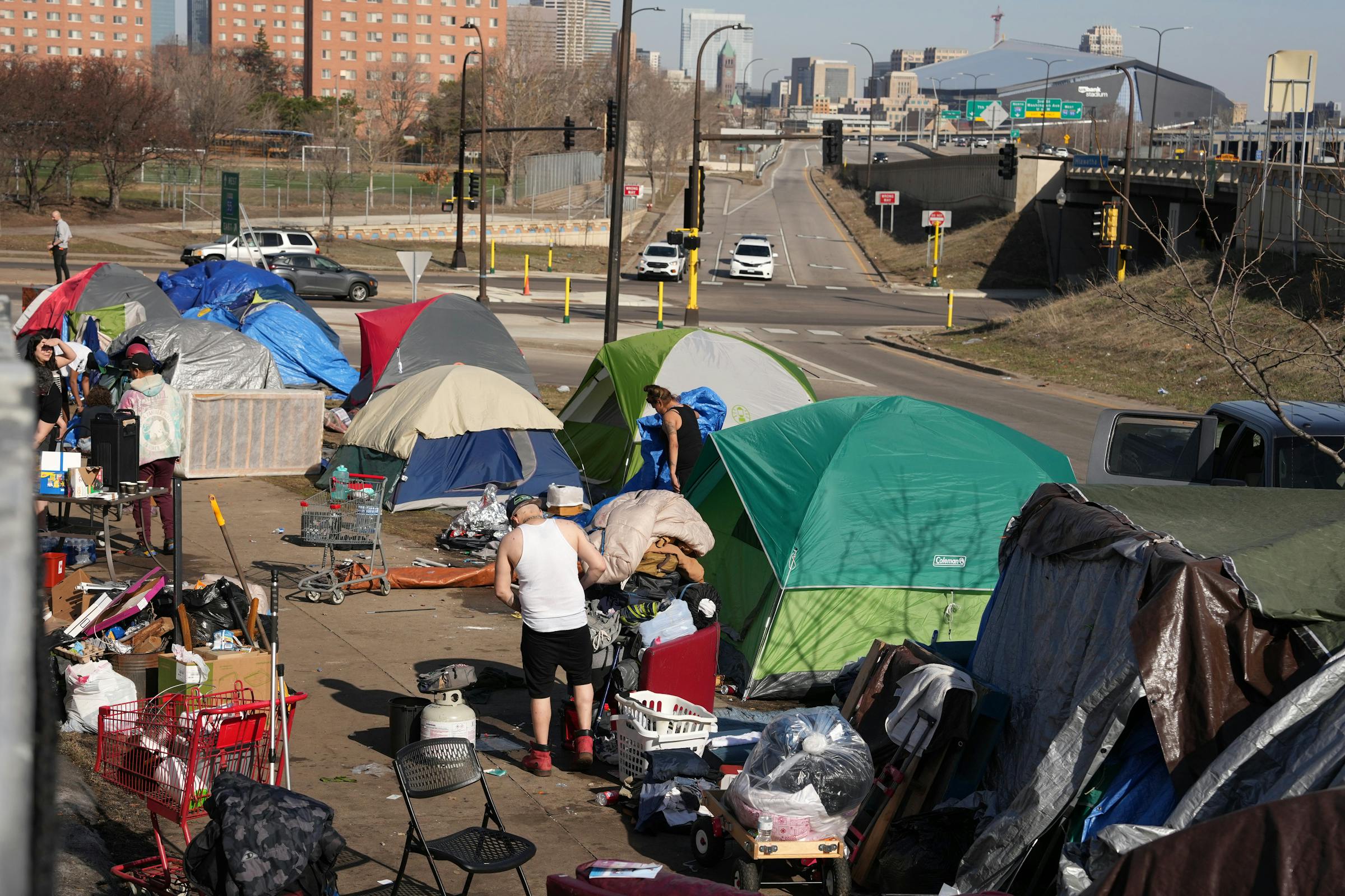 Hennepin County aiming to end chronic homelessness by 2025
