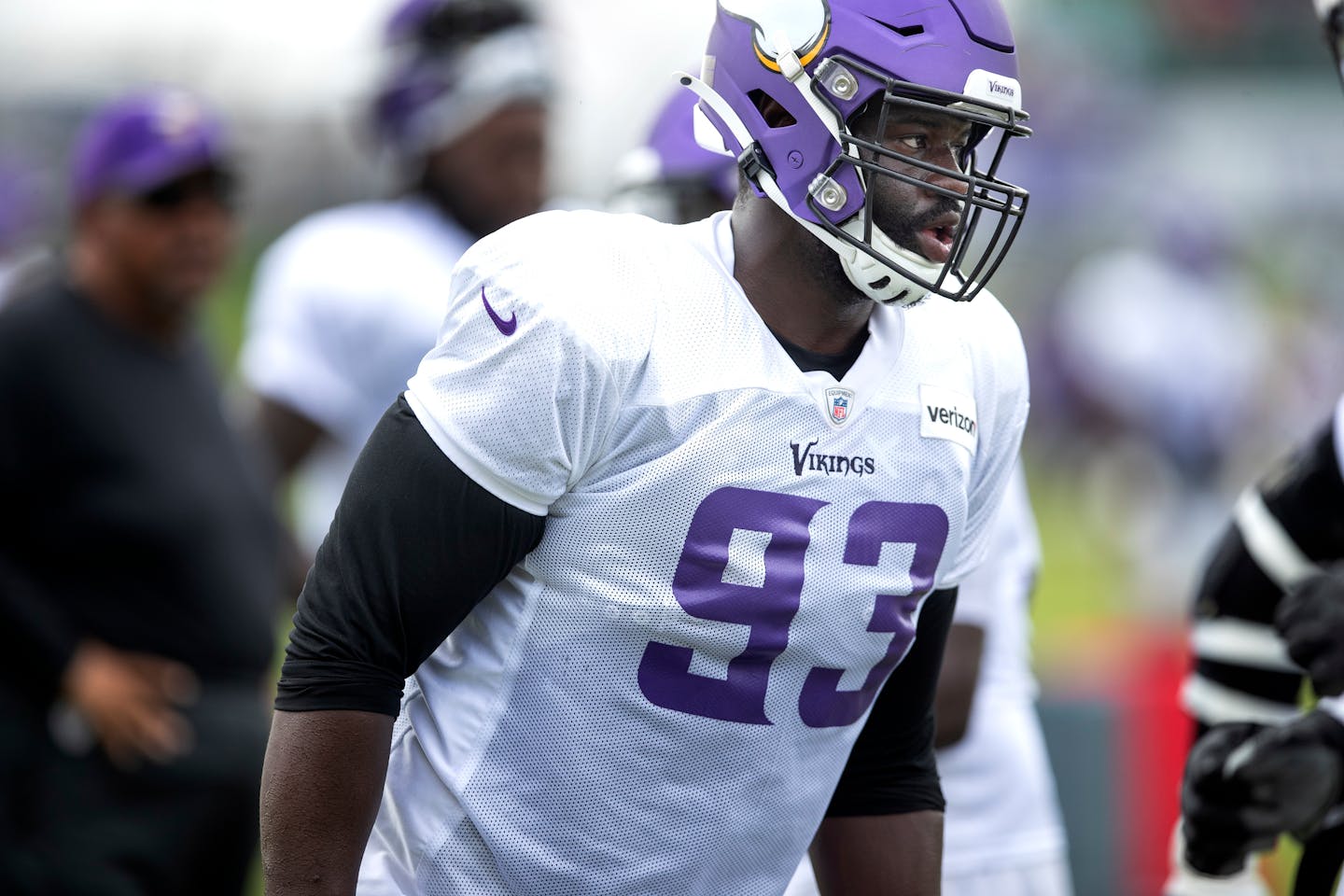 Vikings tackles Shamar Stephen and Linval Joseph create a 638-pound barrier