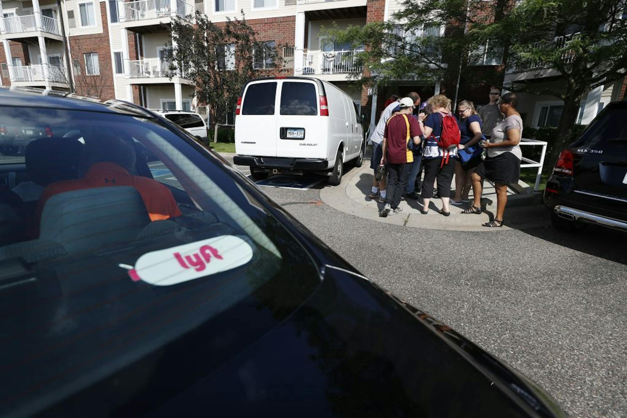 Minnesota women sue Lyft, saying company does little to ensure safety ...