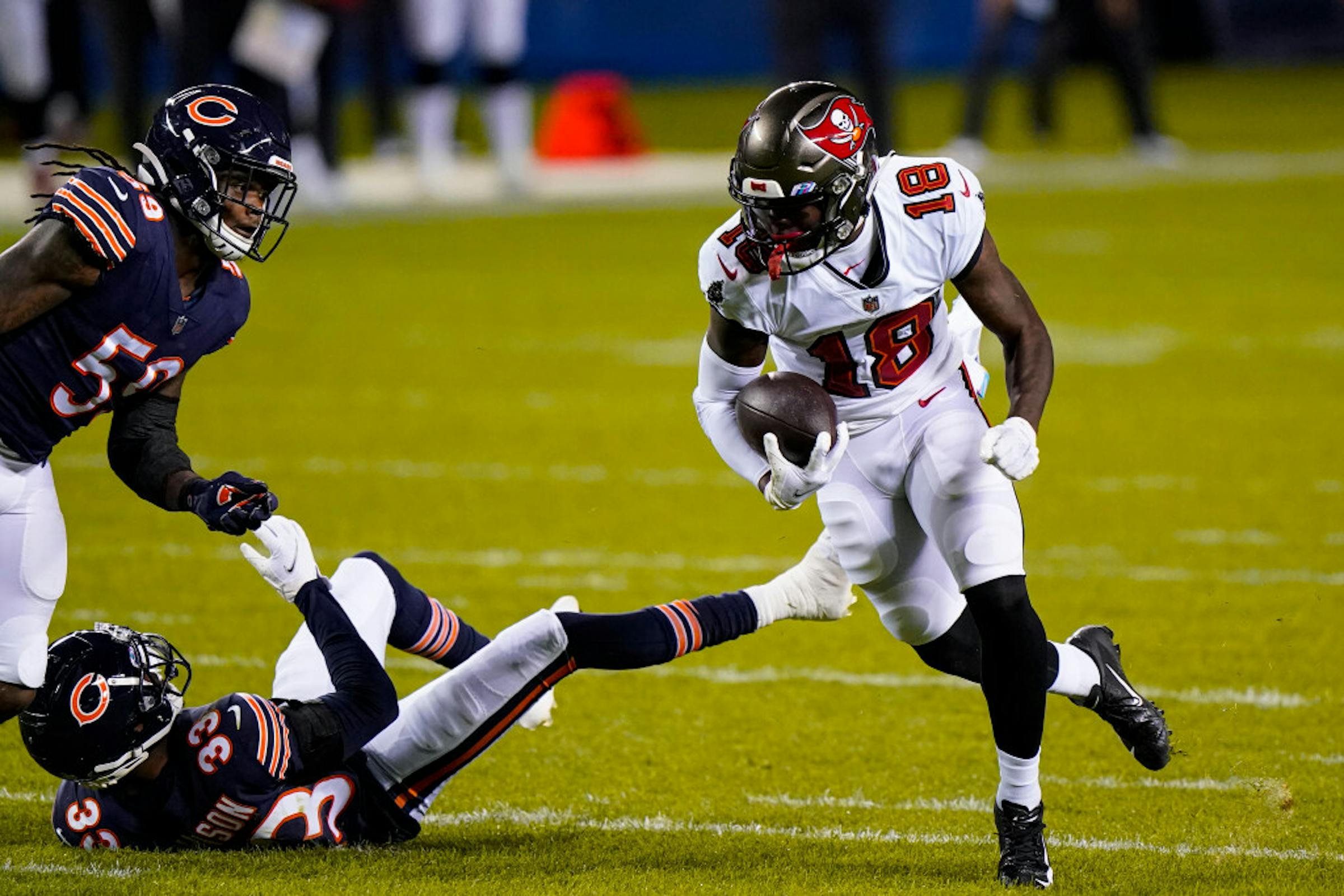 Ex-Gopher WR Tyler Johnson has strong game, first career NFL catches