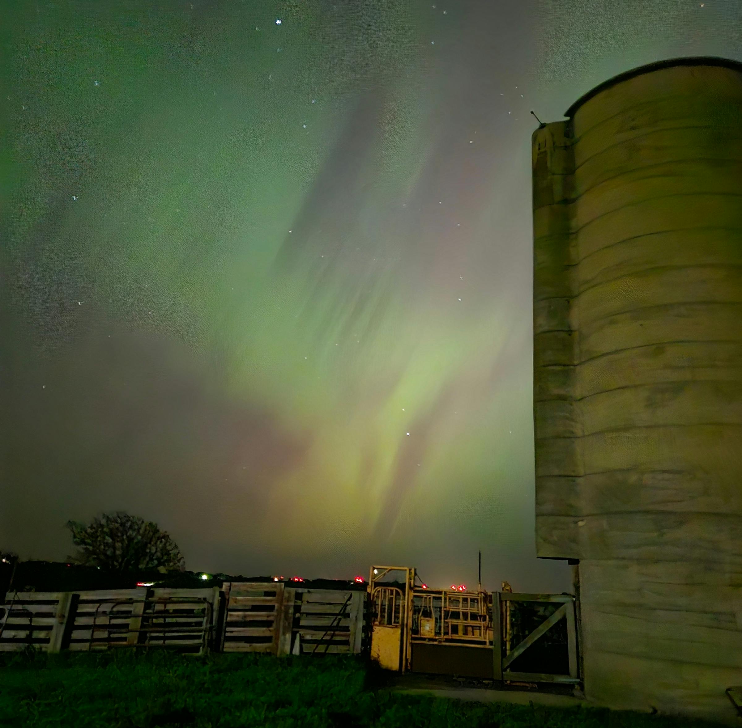 See stunning photos of the northern lights from across Minnesota