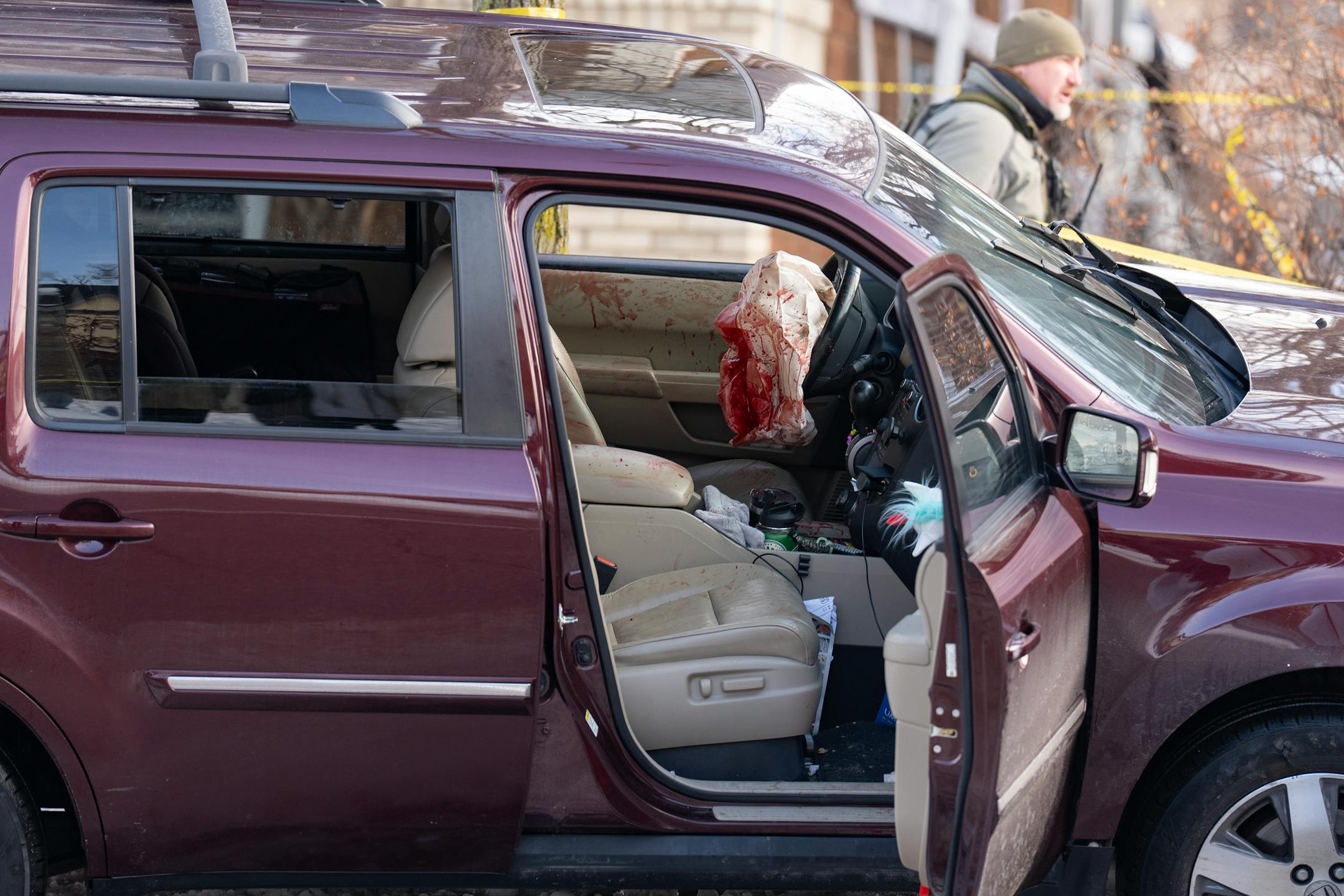 ICE agent fatally shoots woman in south Minneapolis