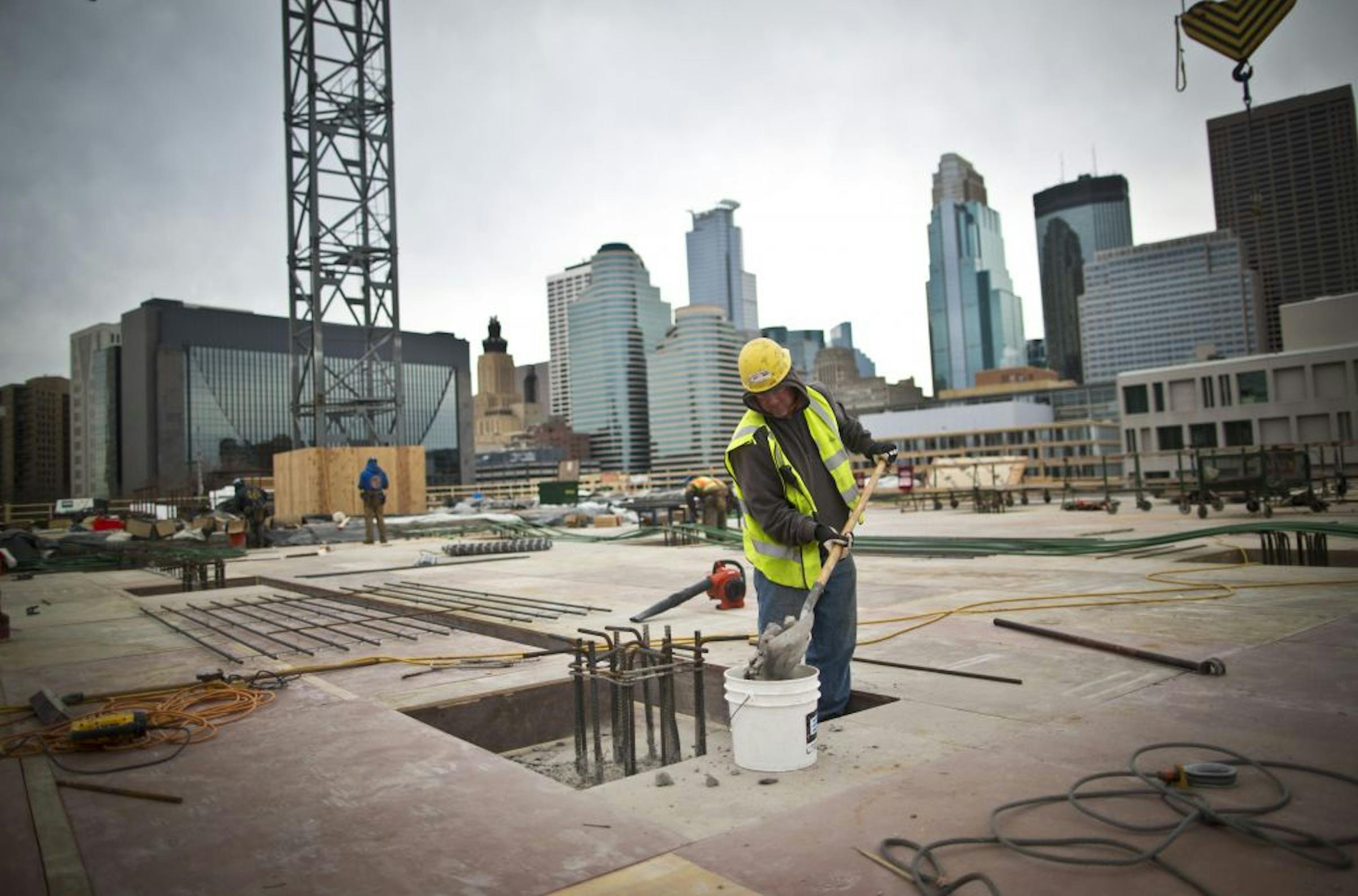 With $1B in projects, building is booming in Minneapolis