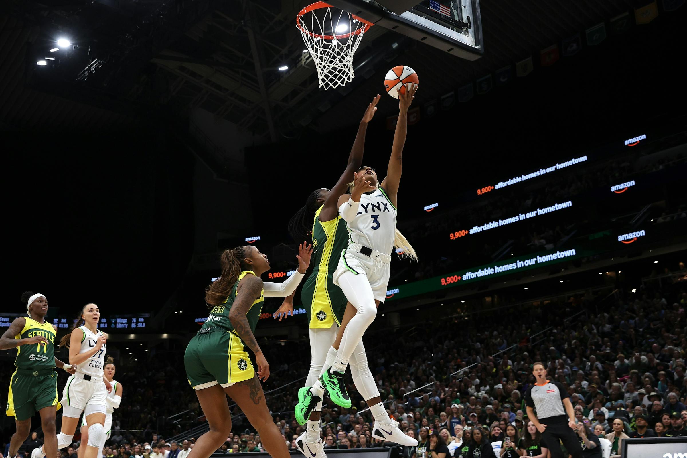 DiJonai Carrington enjoys strong debut with Minnesota Lynx, who edge ...