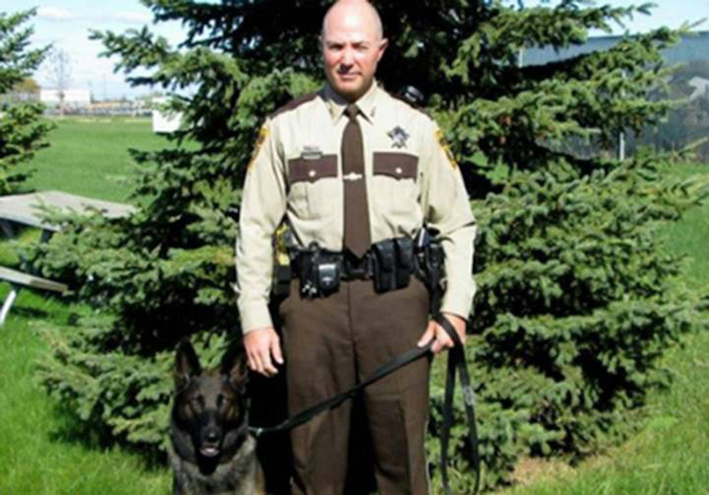 Ramsey County deputy who beat dog first made unwanted advances on bar ...