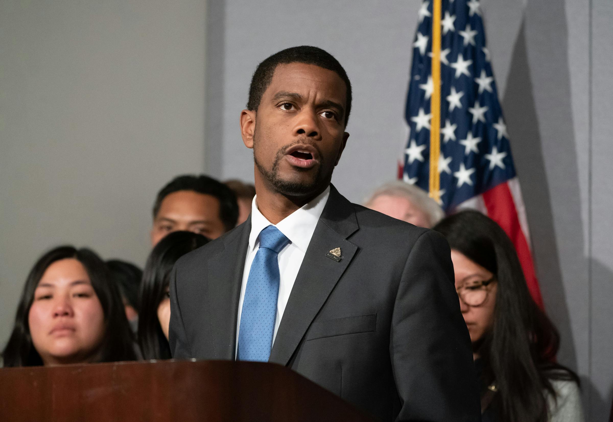 St. Paul Mayor Carter proposes $21 million library budget