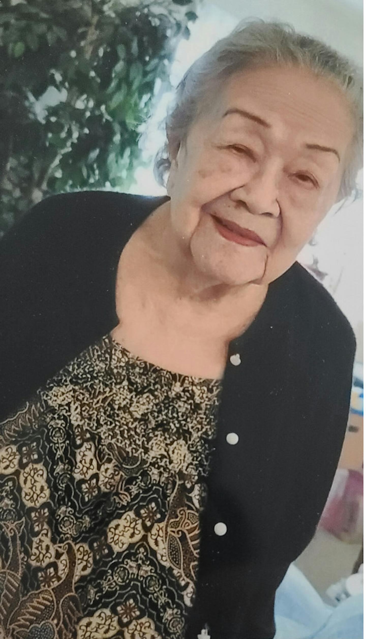 A happy spirit and love of family drove Delia Roca, 101, through ...