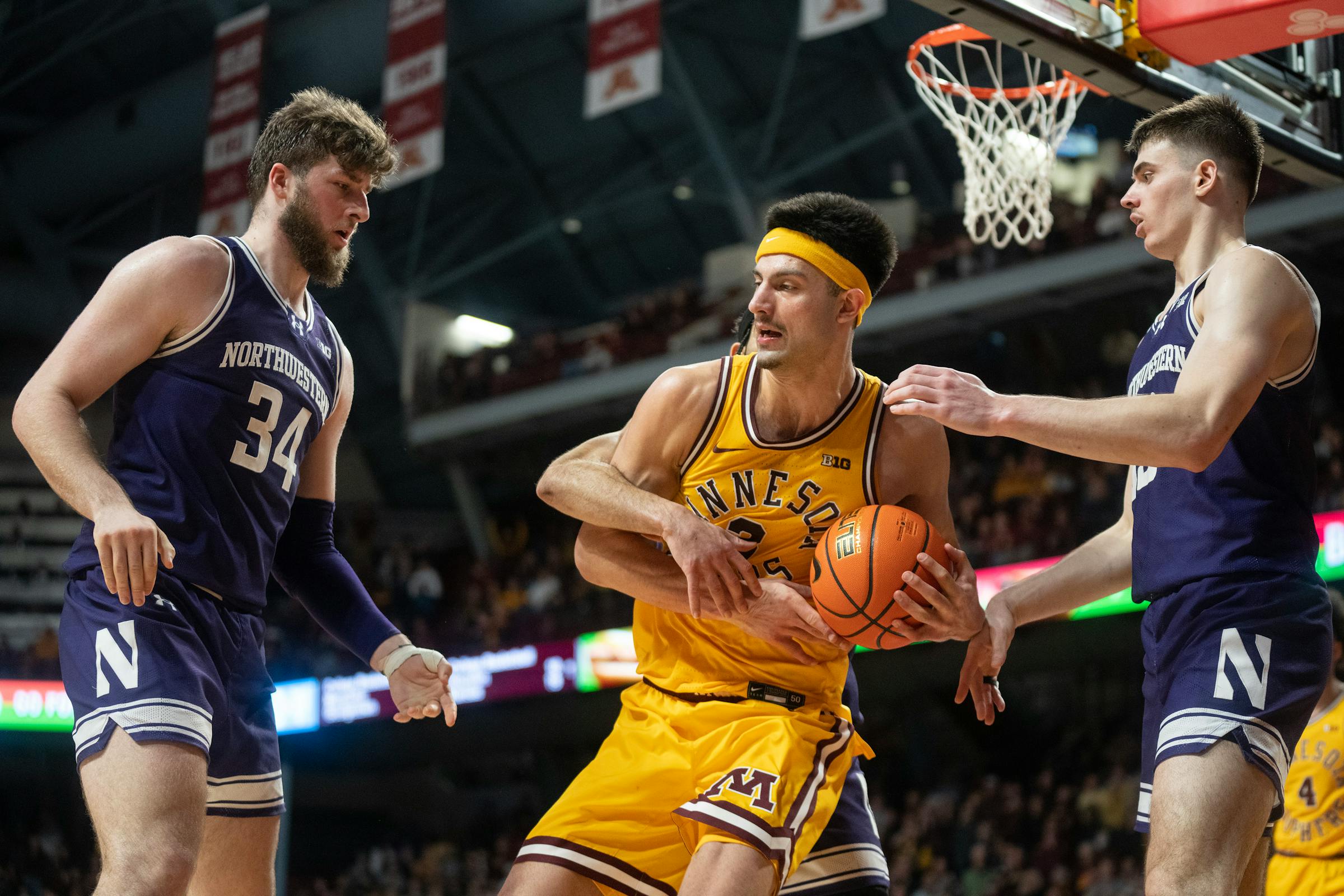 The key to better Gophers basketball offense: Establishing a post presence