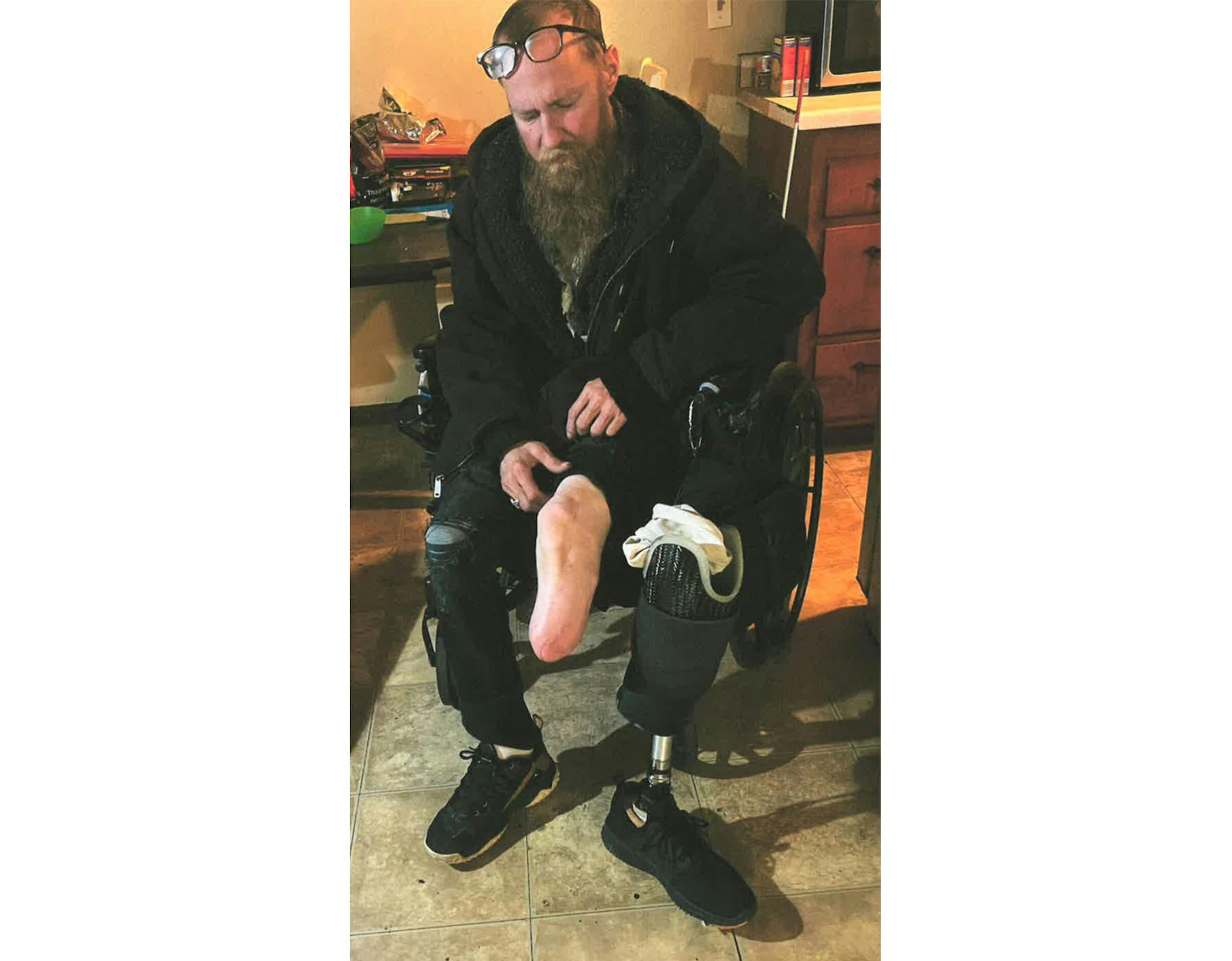 Jury awards $4.3M to man run over by Lake Street bus while trying to ...