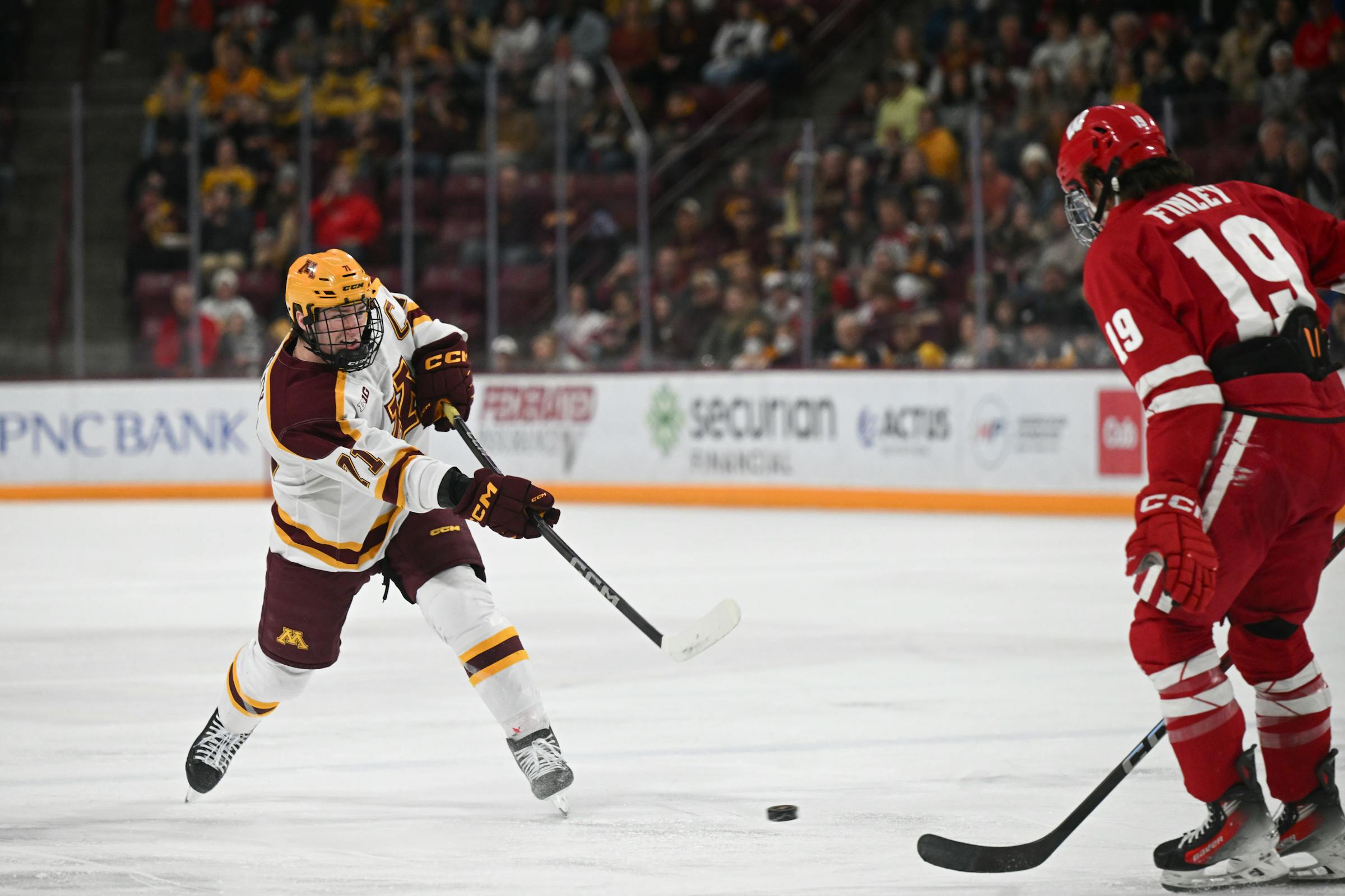 Ryan Chesley becomes sixth Gophers men's hockey player to turn pro