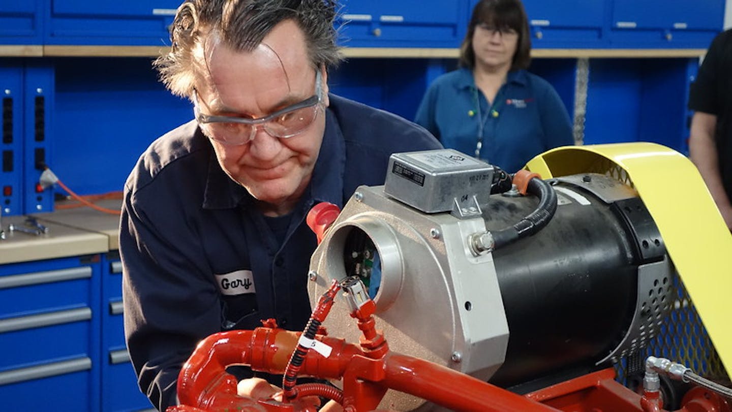 Metro Transit mechanics, technicians test their skills to keep buses ...