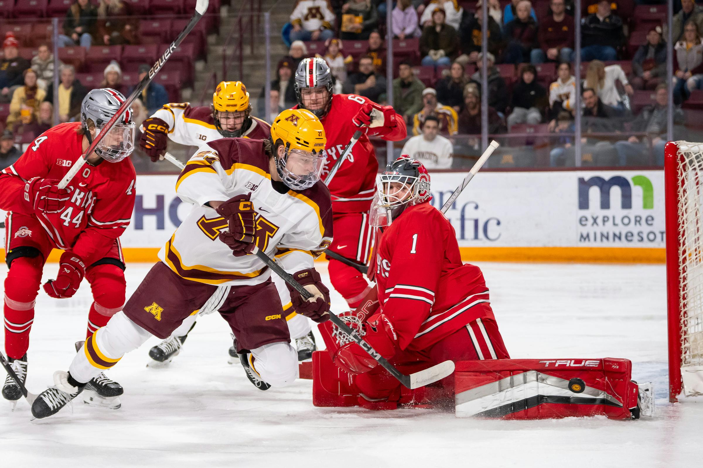 Gophers men's hockey beats Ohio State 5-2 to resume Big Ten play