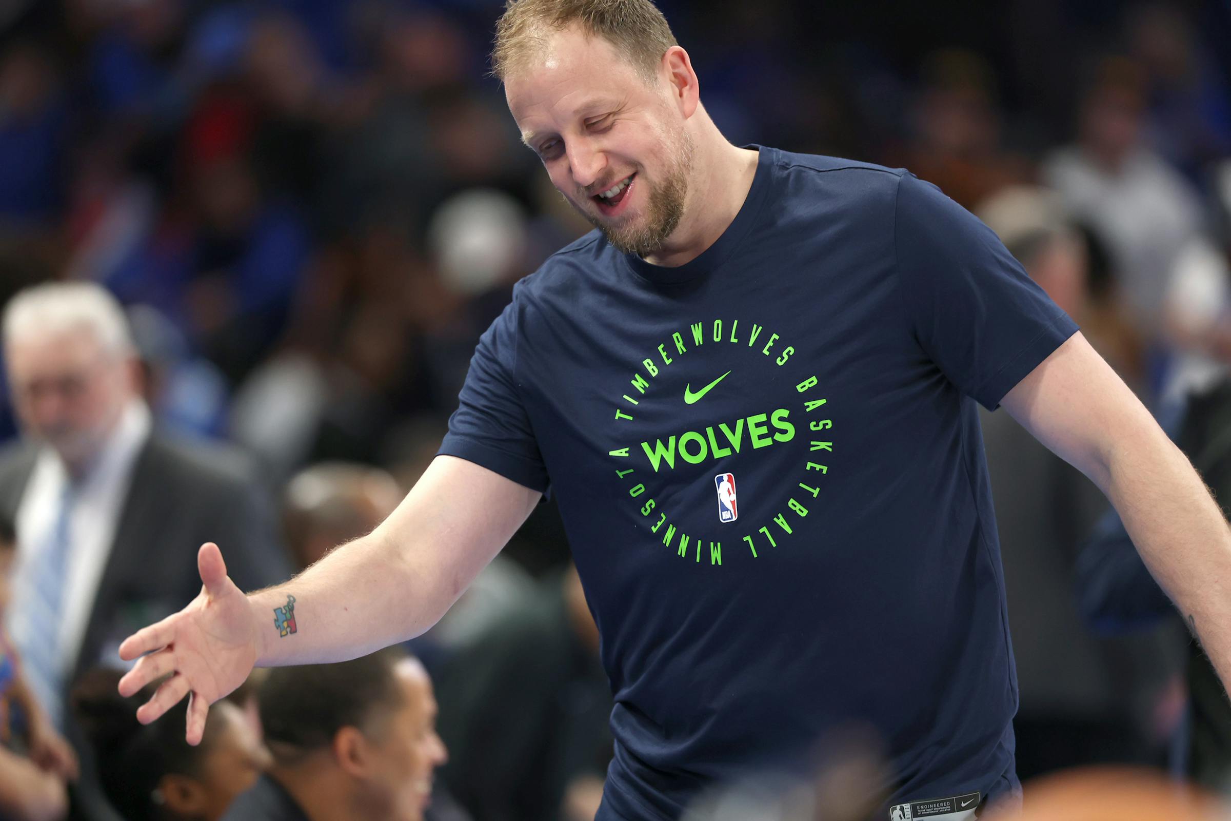 Reusse: Minnesota Timberwolves' Joe Ingles serves as statesman