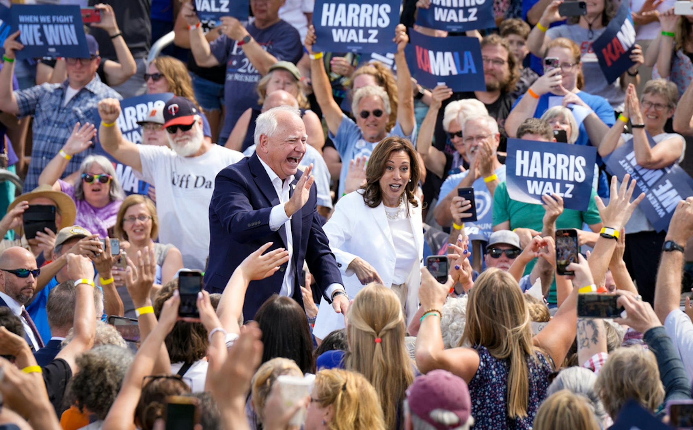 Vice President Kamala Harris and running mate Tim Walz hold rally in ...