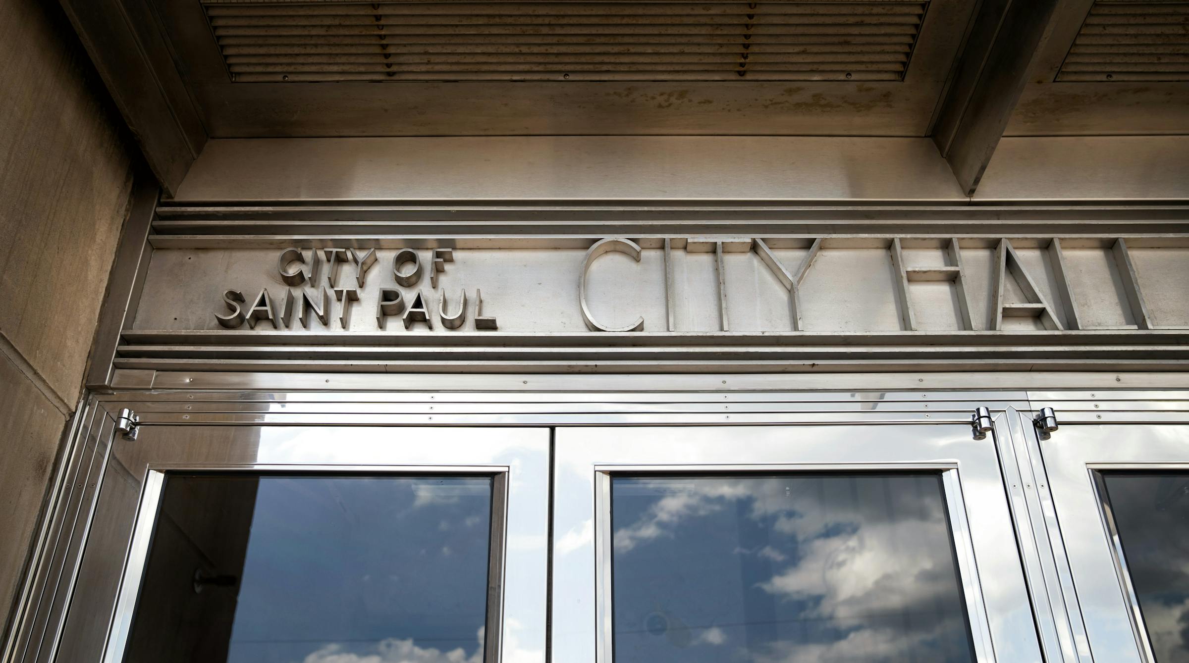 St. Paul human rights director steps down
