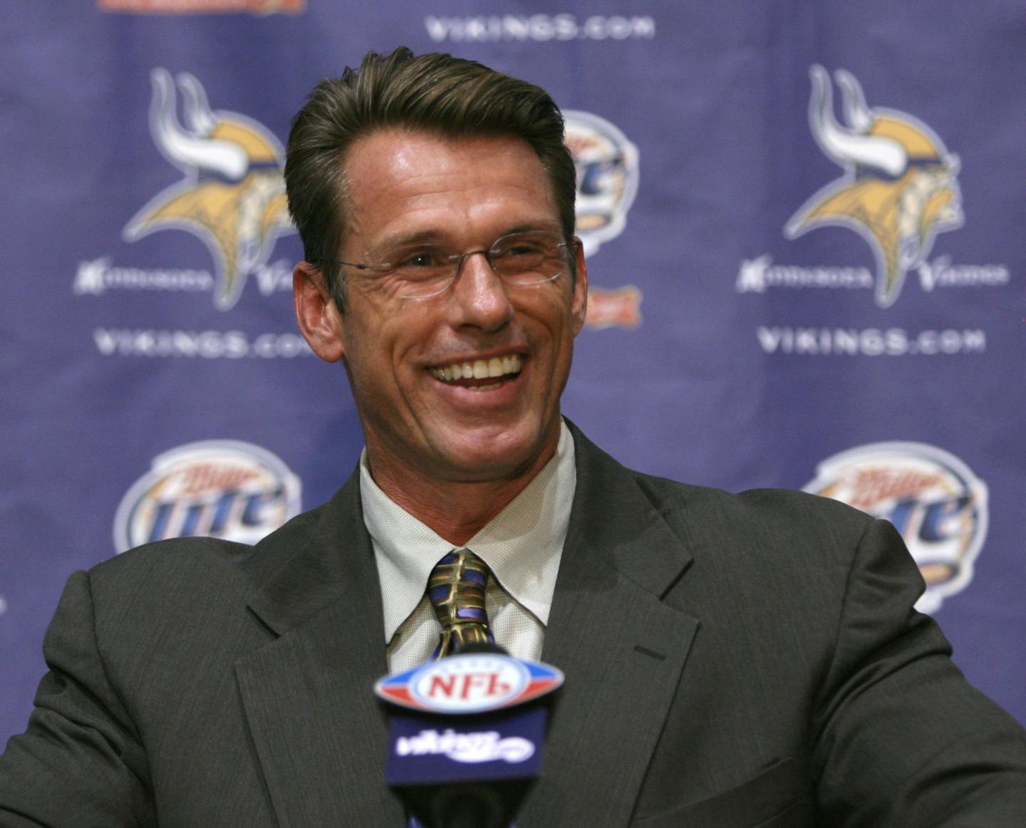 Patrick Reusse: Upon further review, negatives prevail