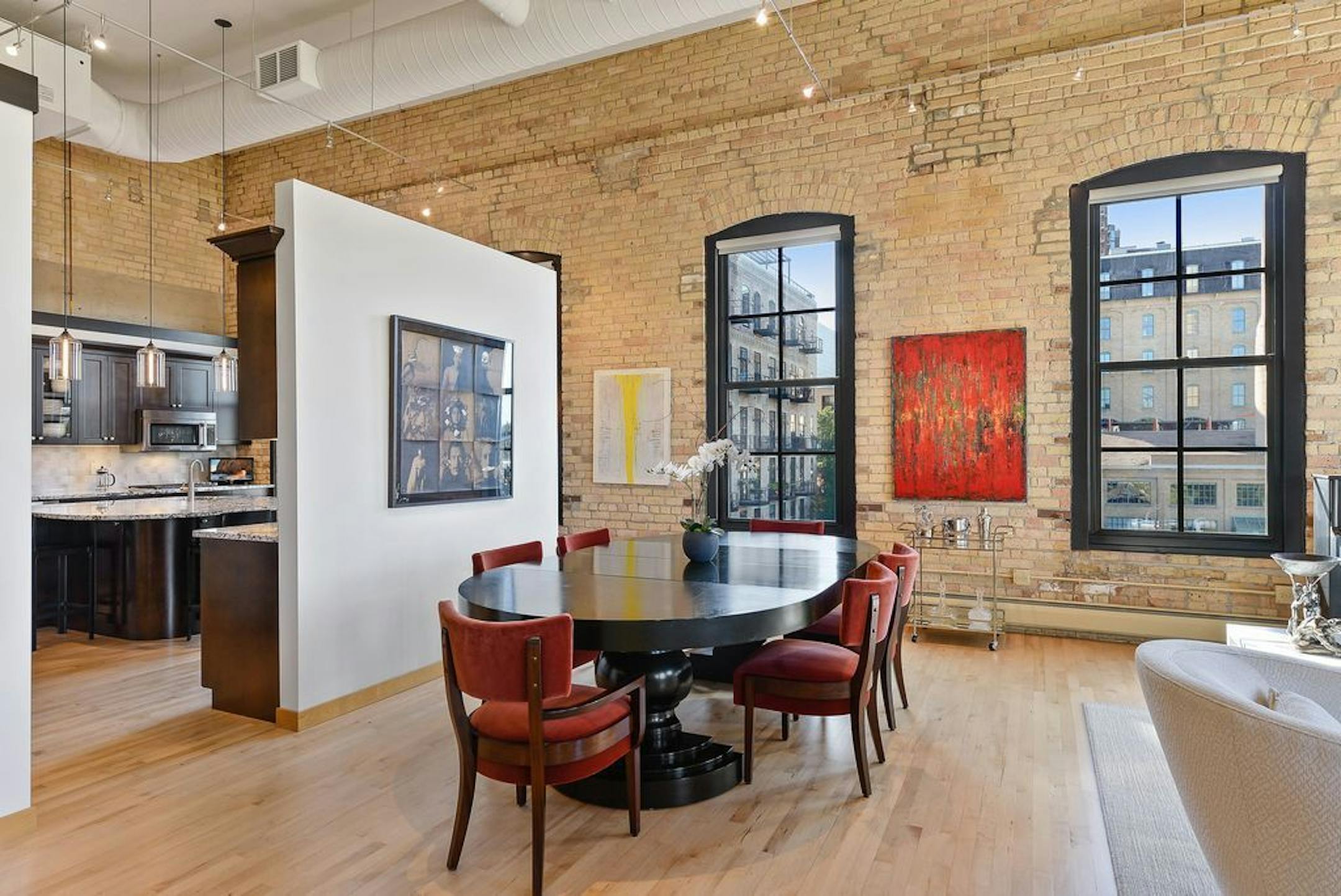 $3.2M loft in downtown Minneapolis boasts rooftop deck and views of the ...