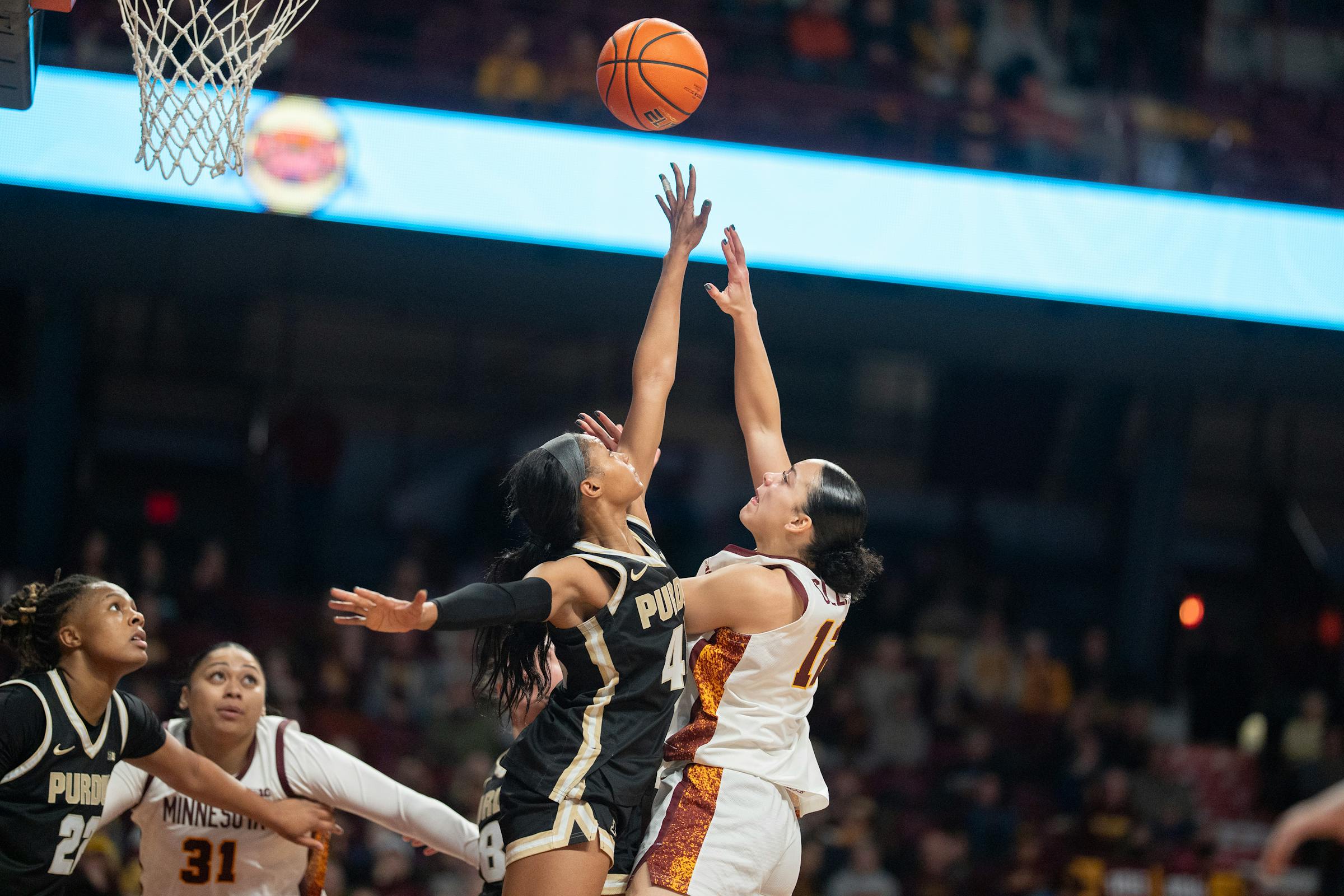 Dawn Plitzuweit is leading Minnesota to potential NCAA berth