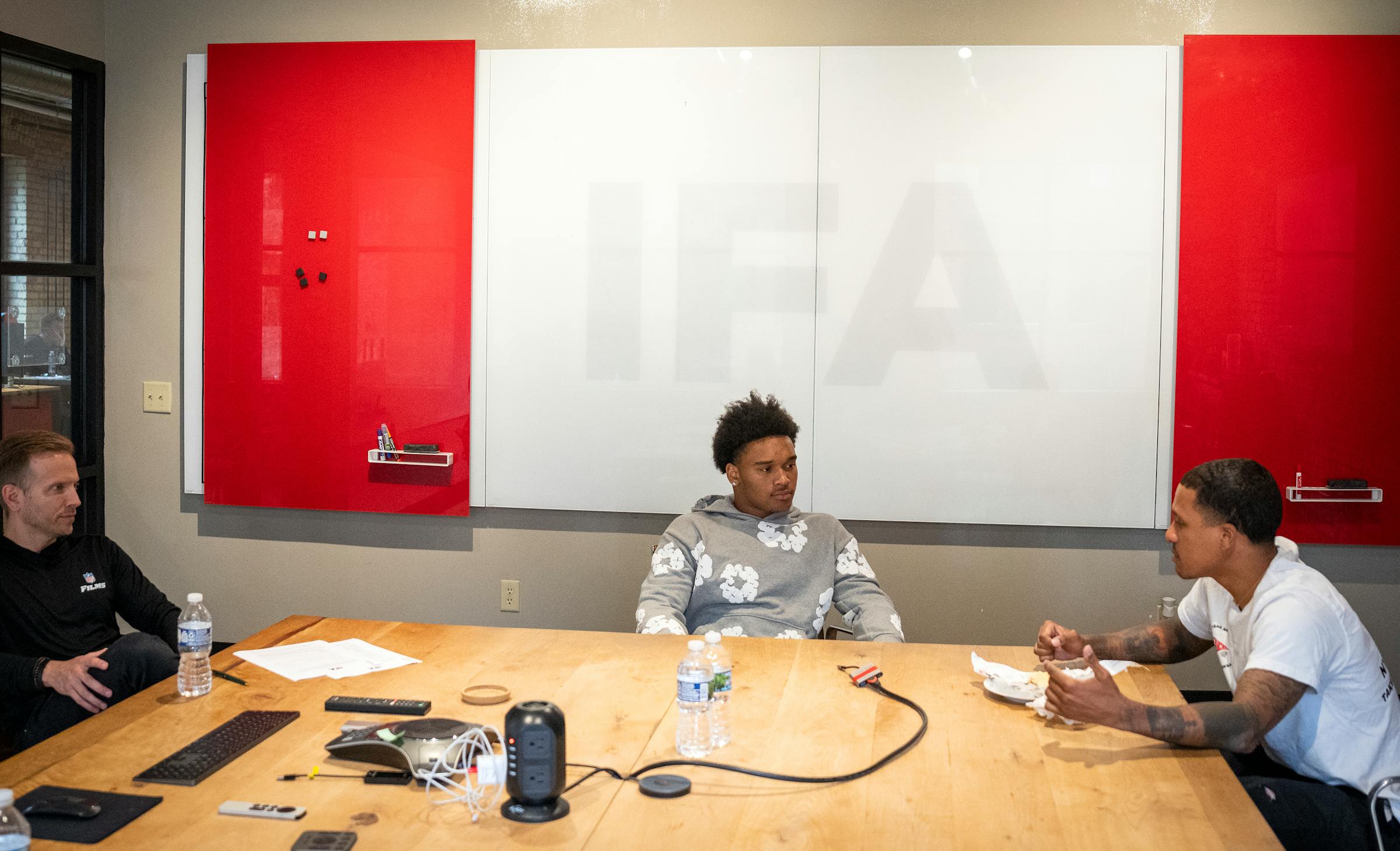 The role of agents in the NIL era: What do they do for college athletes?