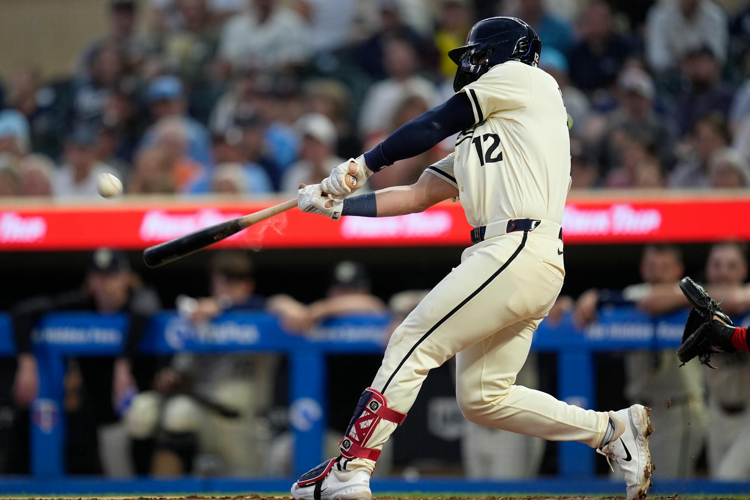 Twins top Angels 10-5 to halt four-game skid