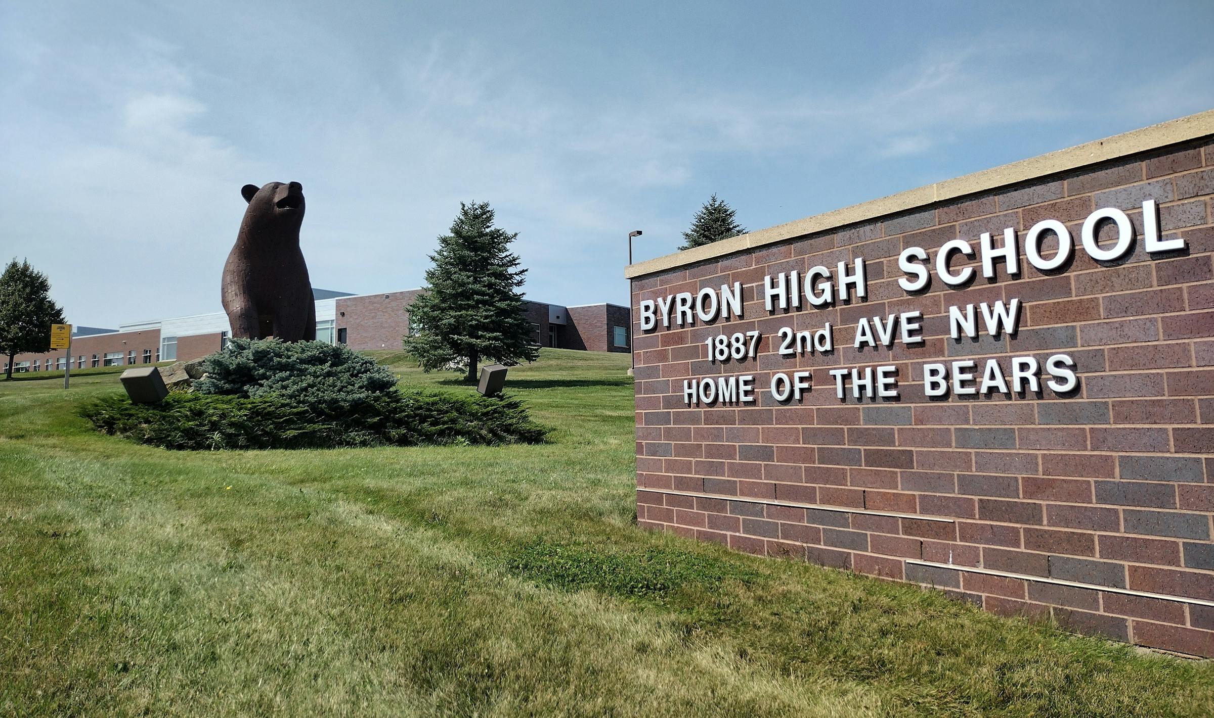 Embattled Byron, Minn. school superintendent to resign