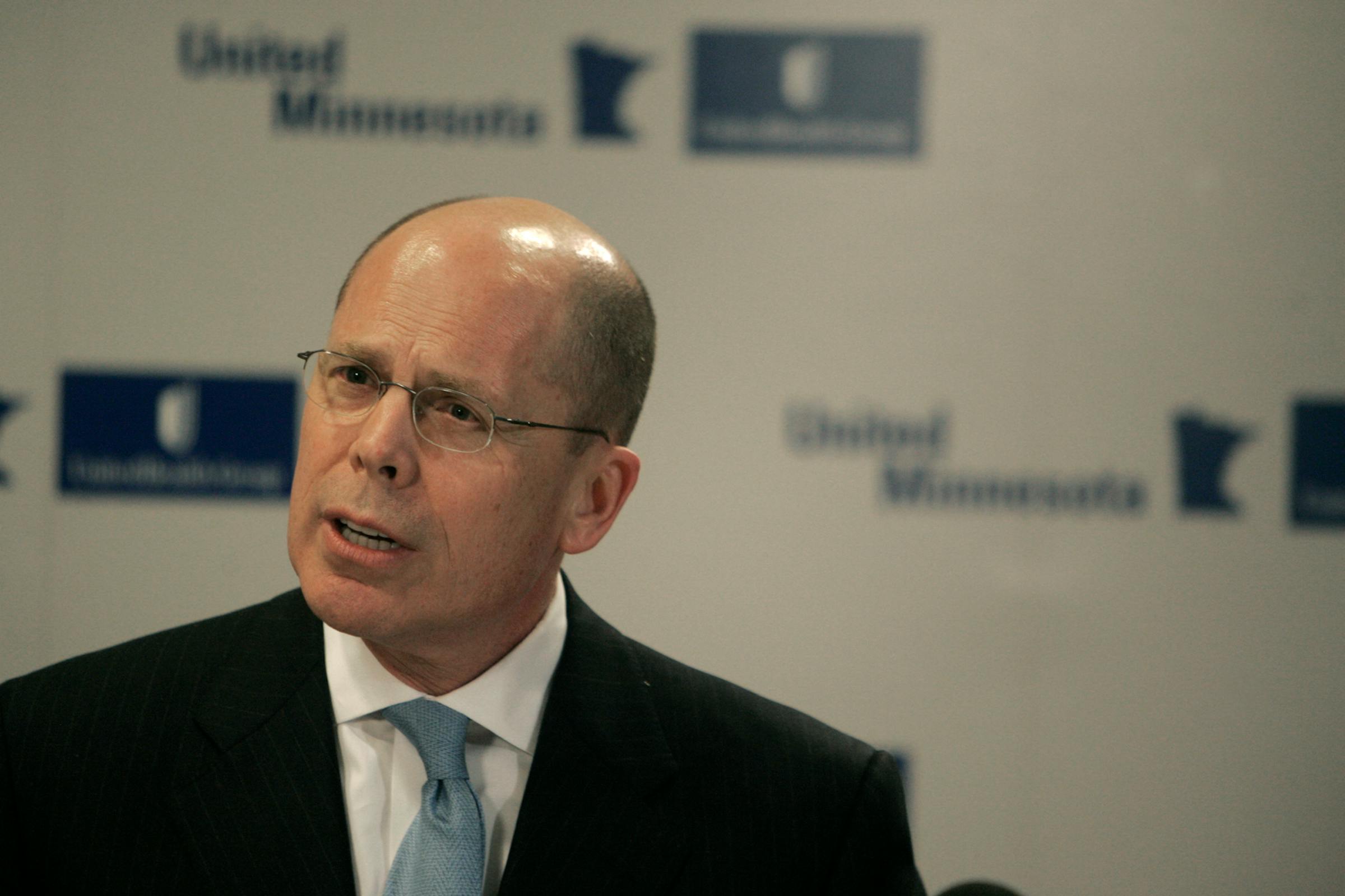 Suit: Hemsley had bigger role in UNH backdating