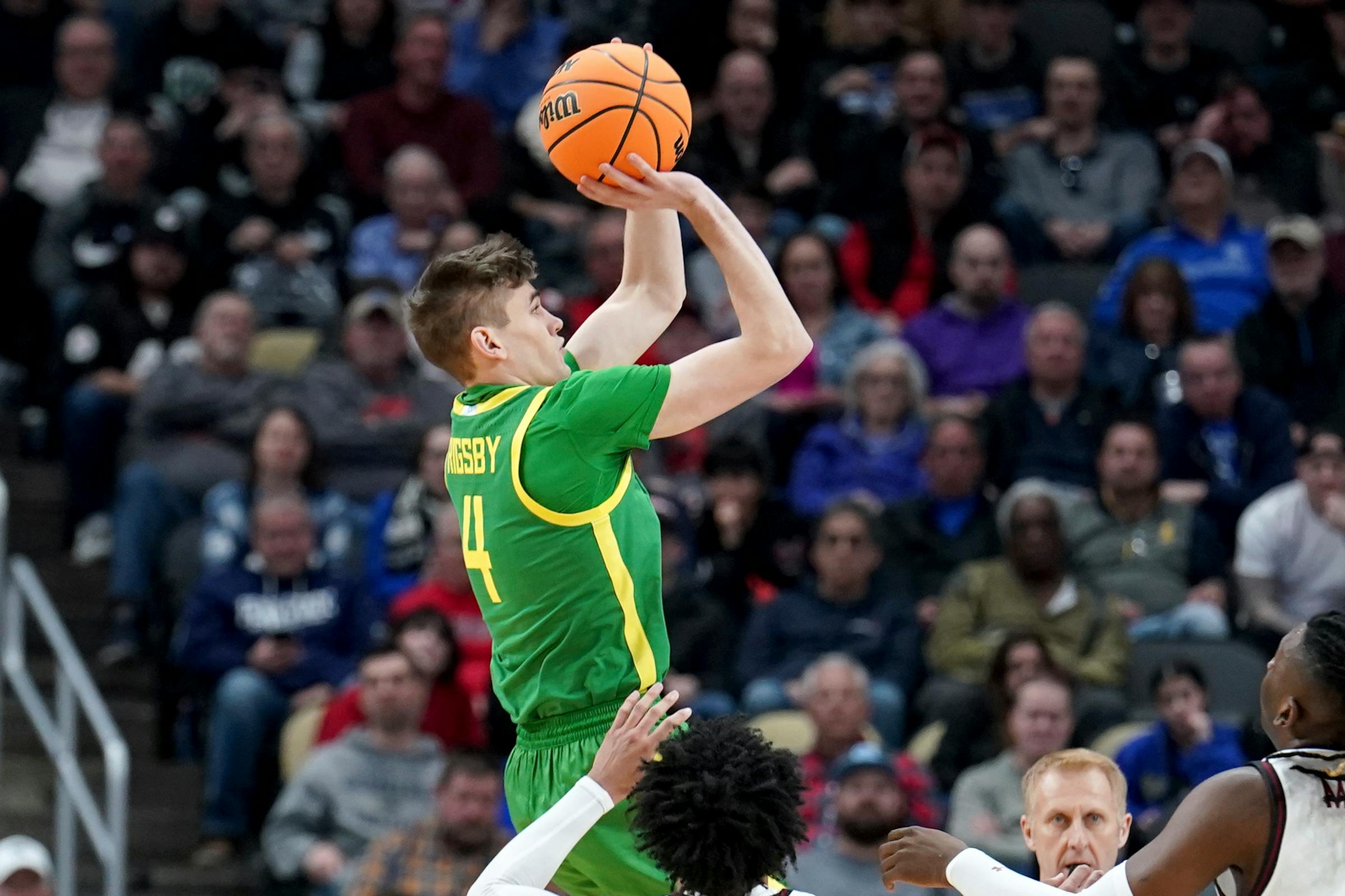 Oregon transfer guard Brennan Rigsby commits to Gophers