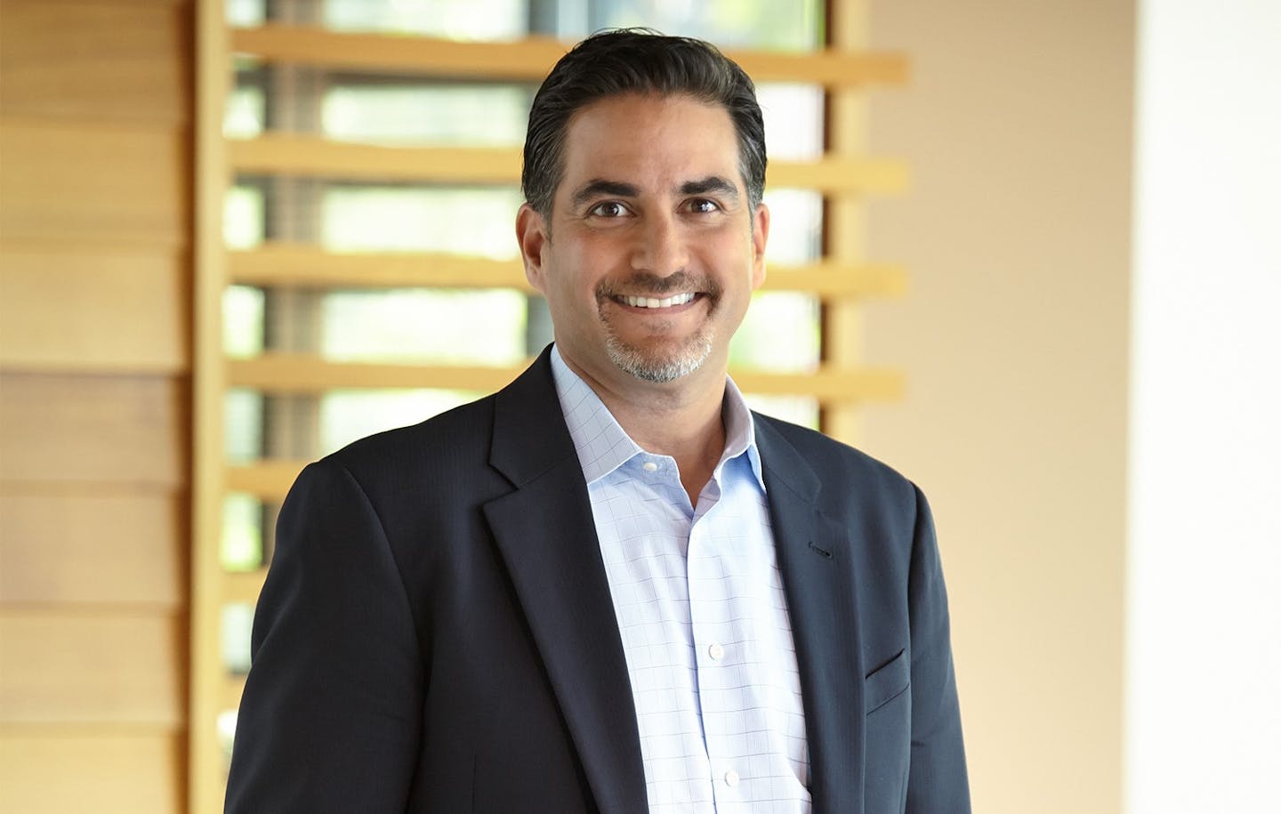 Mike Mohan stepping down as president of Best Buy