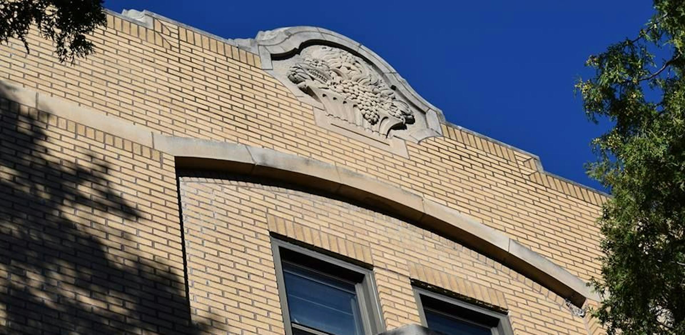 Curious crowds are drawn to crumbling Nopeming Sanatorium near Duluth