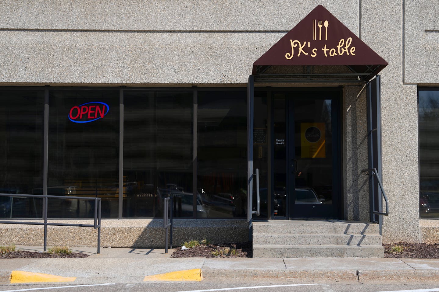 Restaurants like JK's Table dependent on office crowds adapted to the ...