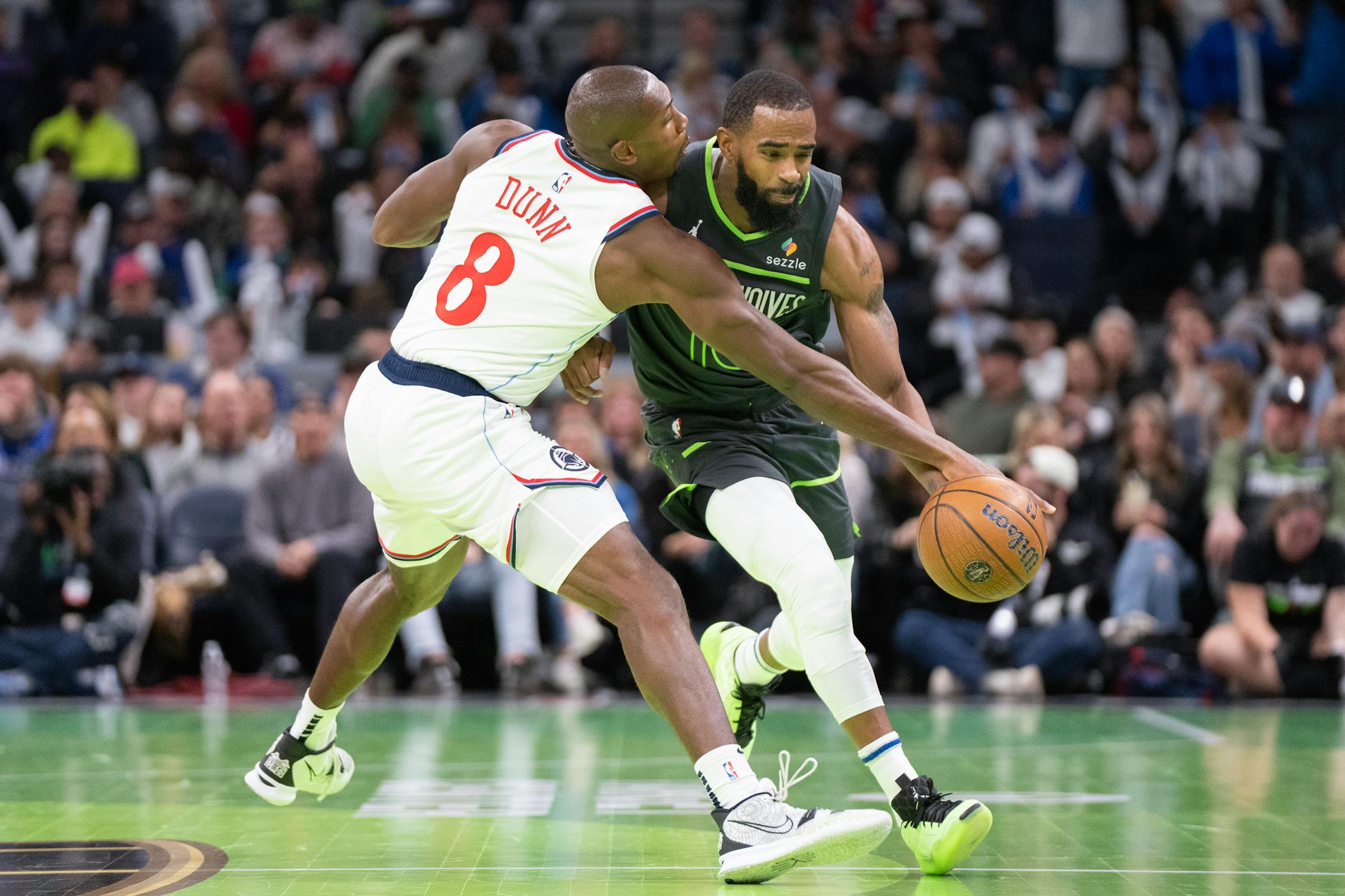 Timberwolves claw back against Clippers, end losing streak at four games