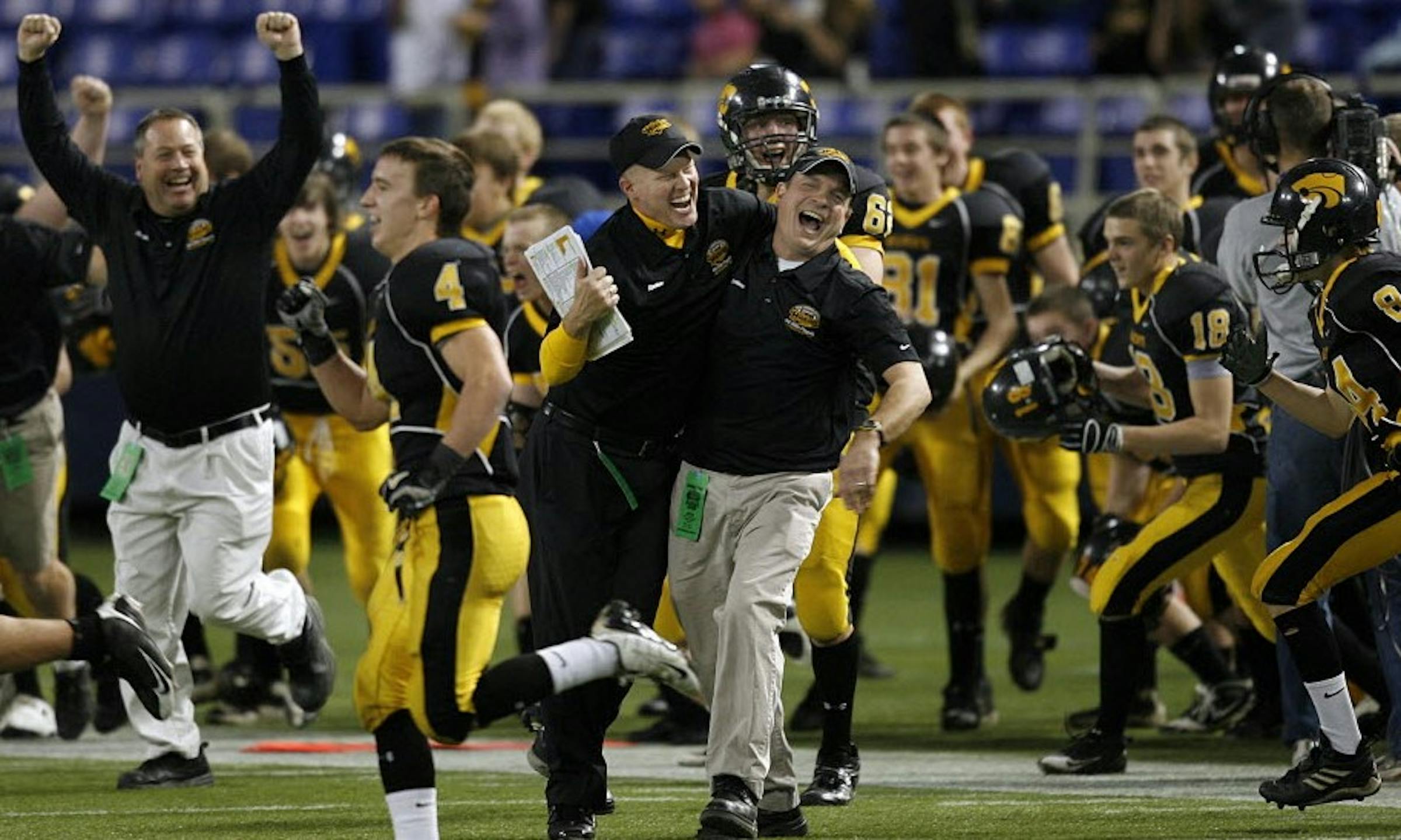 For '09 title, New London-Spicer packs all it takes to win into one quarter