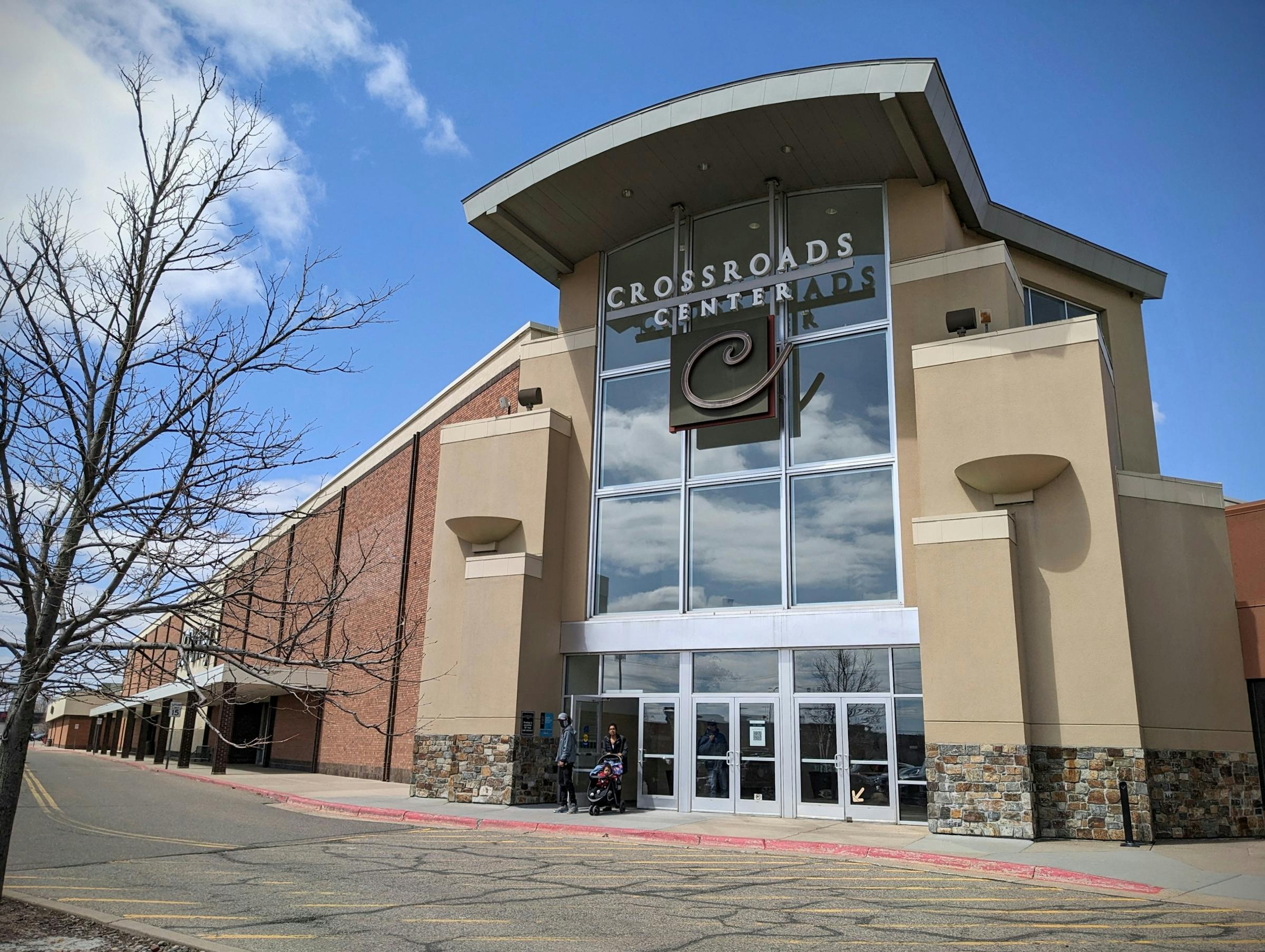Judge approves sale of St. Cloud’s Crossroads Center mall to Contrarian Crossroads