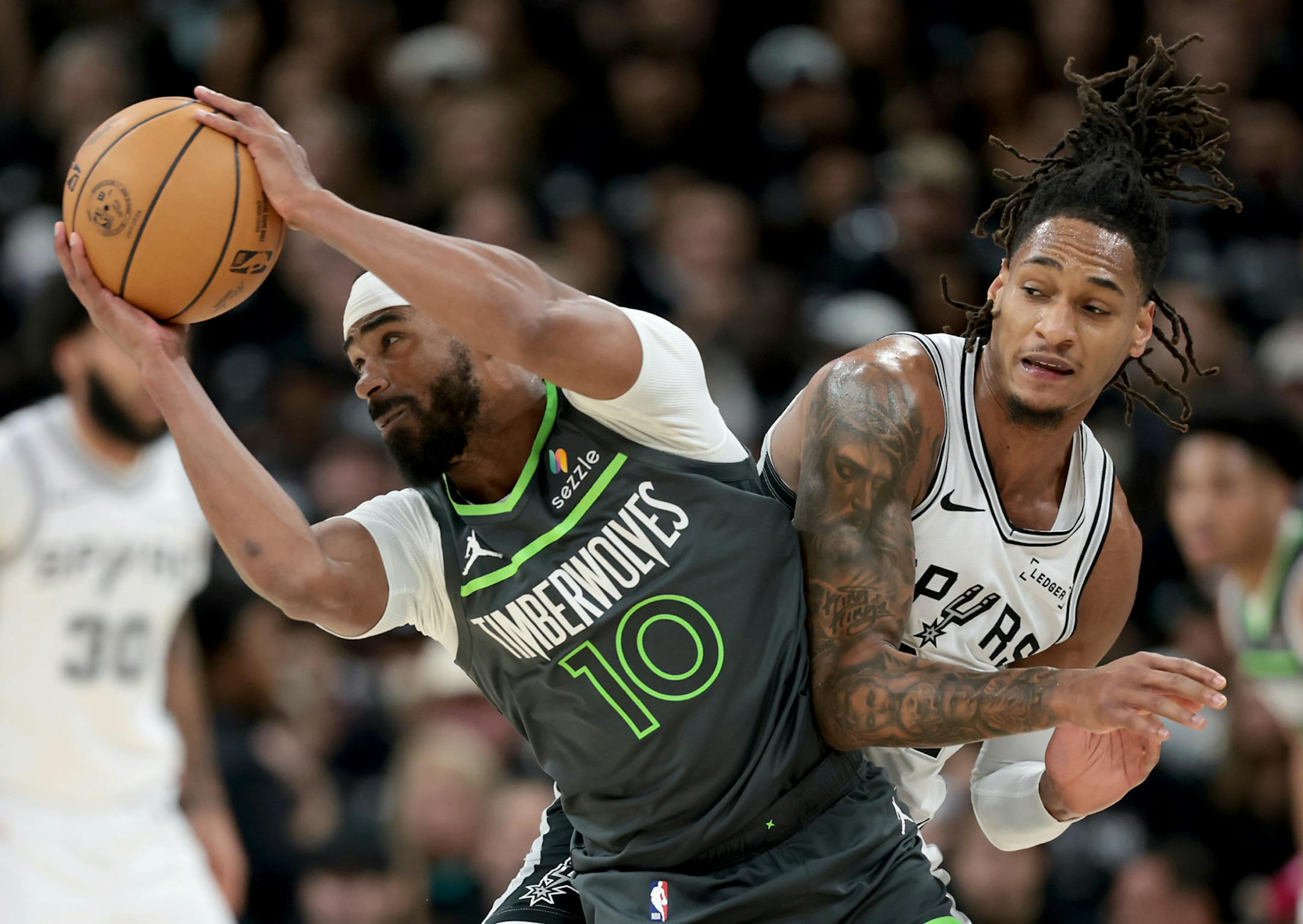 Live: Timberwolves drubbed by San Antonio in Game 2 of playoff series
