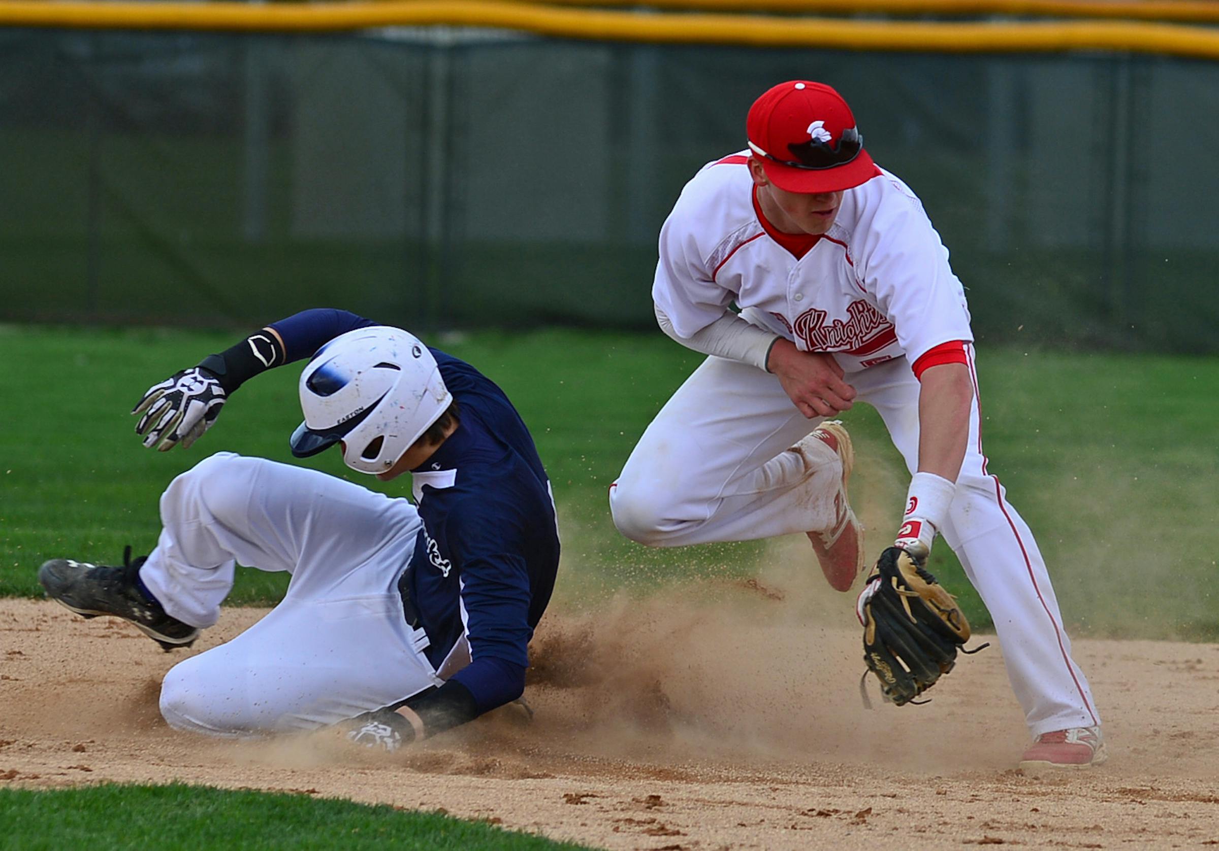 Benilde-St. Margaret's baseball fired up, firing low