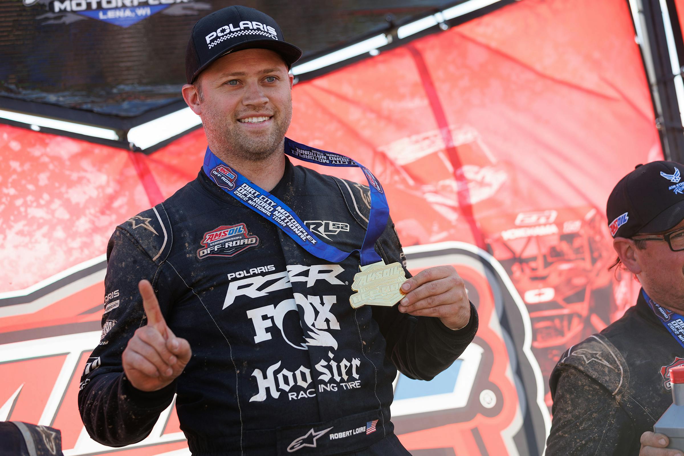 Minnesota engineer 'privateer' beats pros in off-road racing series