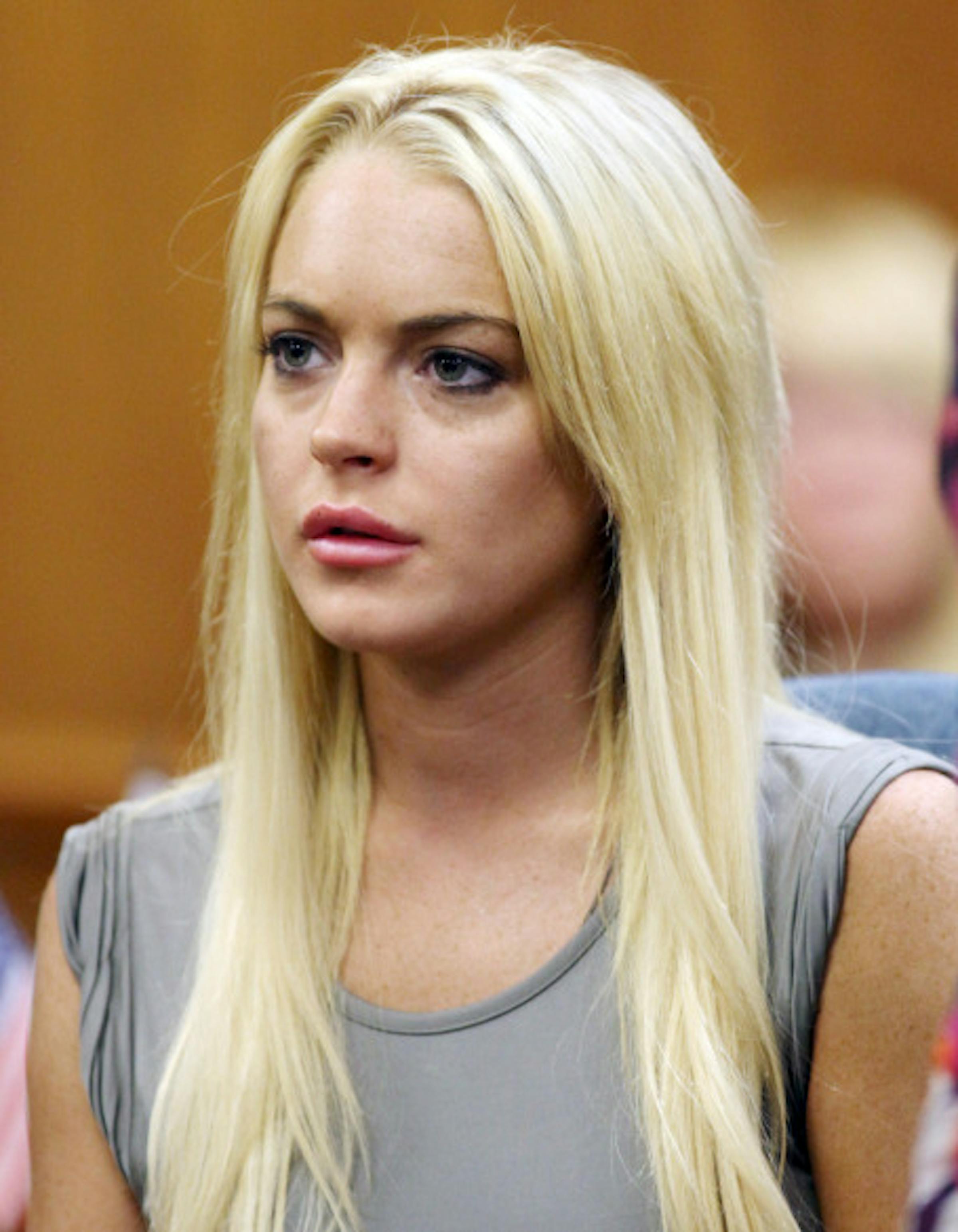 Lindsay Lohan Tweets She Failed Drug Test