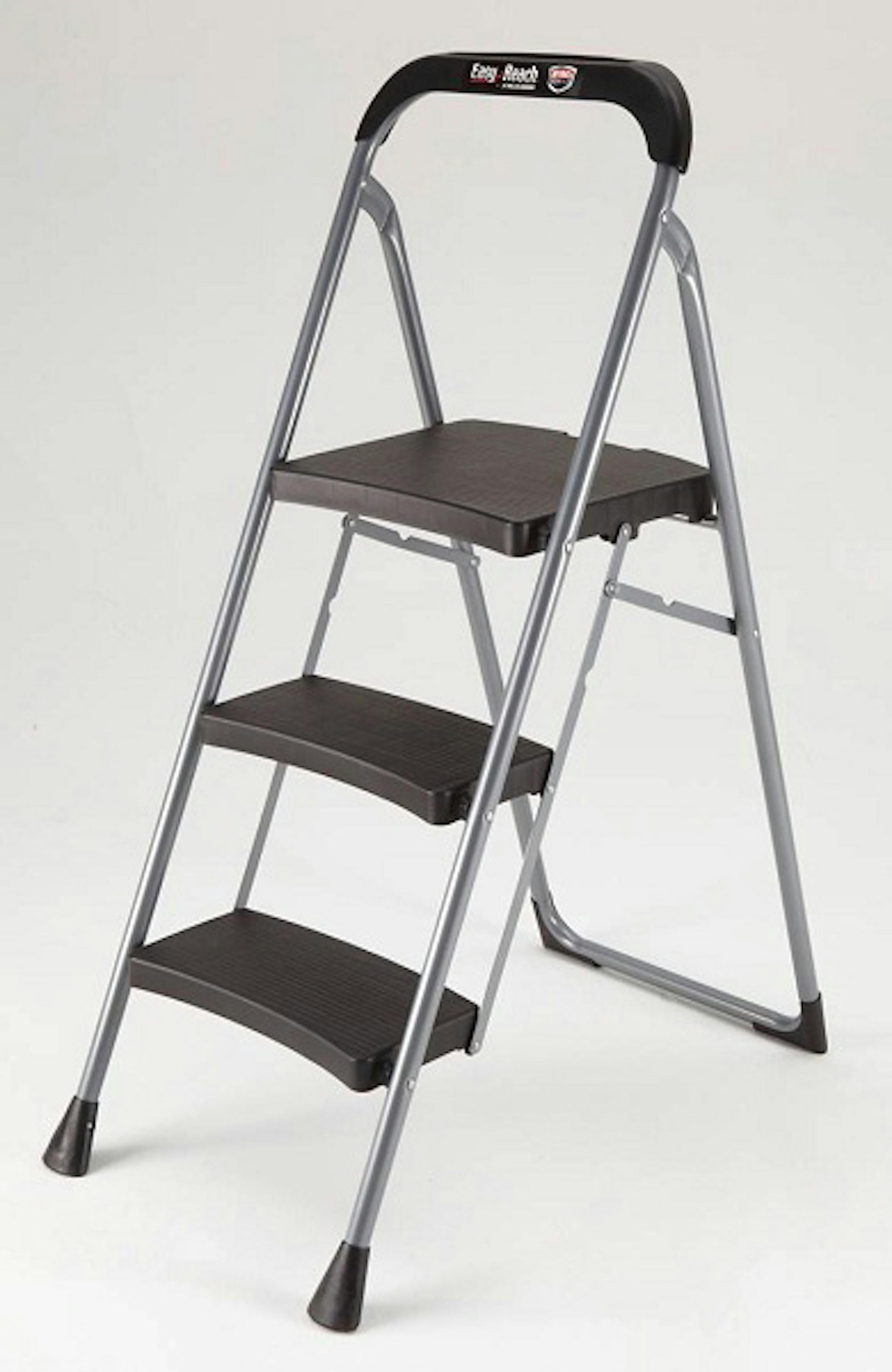 Recall: 84K step ladders imported by Eden Prairie company