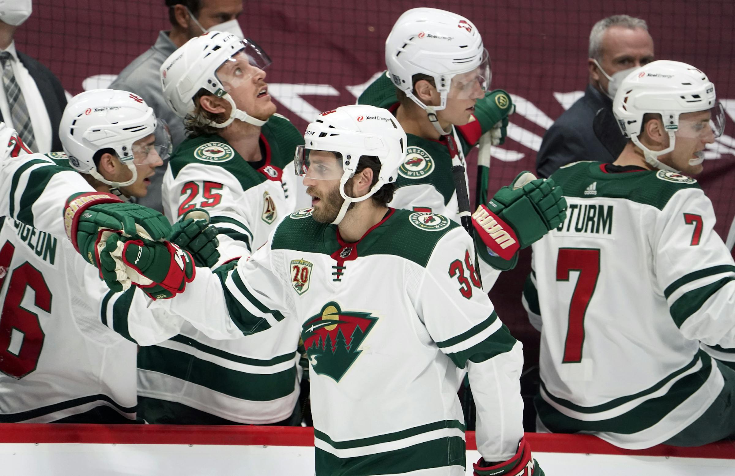 Wild's Ryan Hartman standing out as a playmaking center