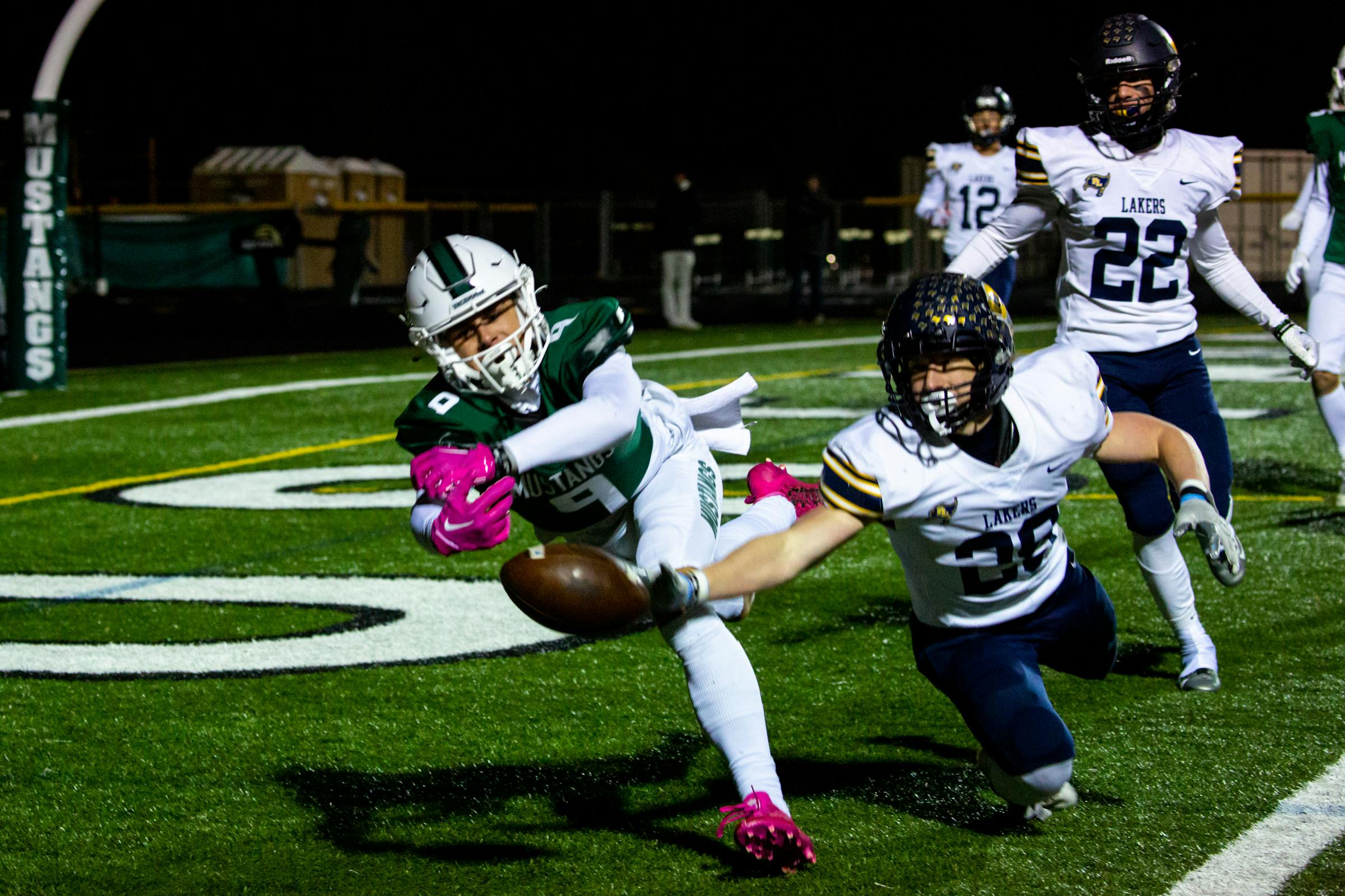 Prior Lake rallies past Mounds View in first round of Class 6A football ...