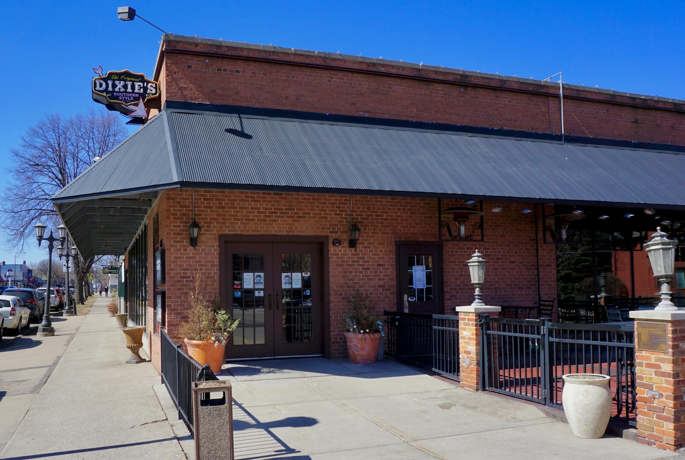 Apartment complex could displace Dixie's on Grand in St. Paul