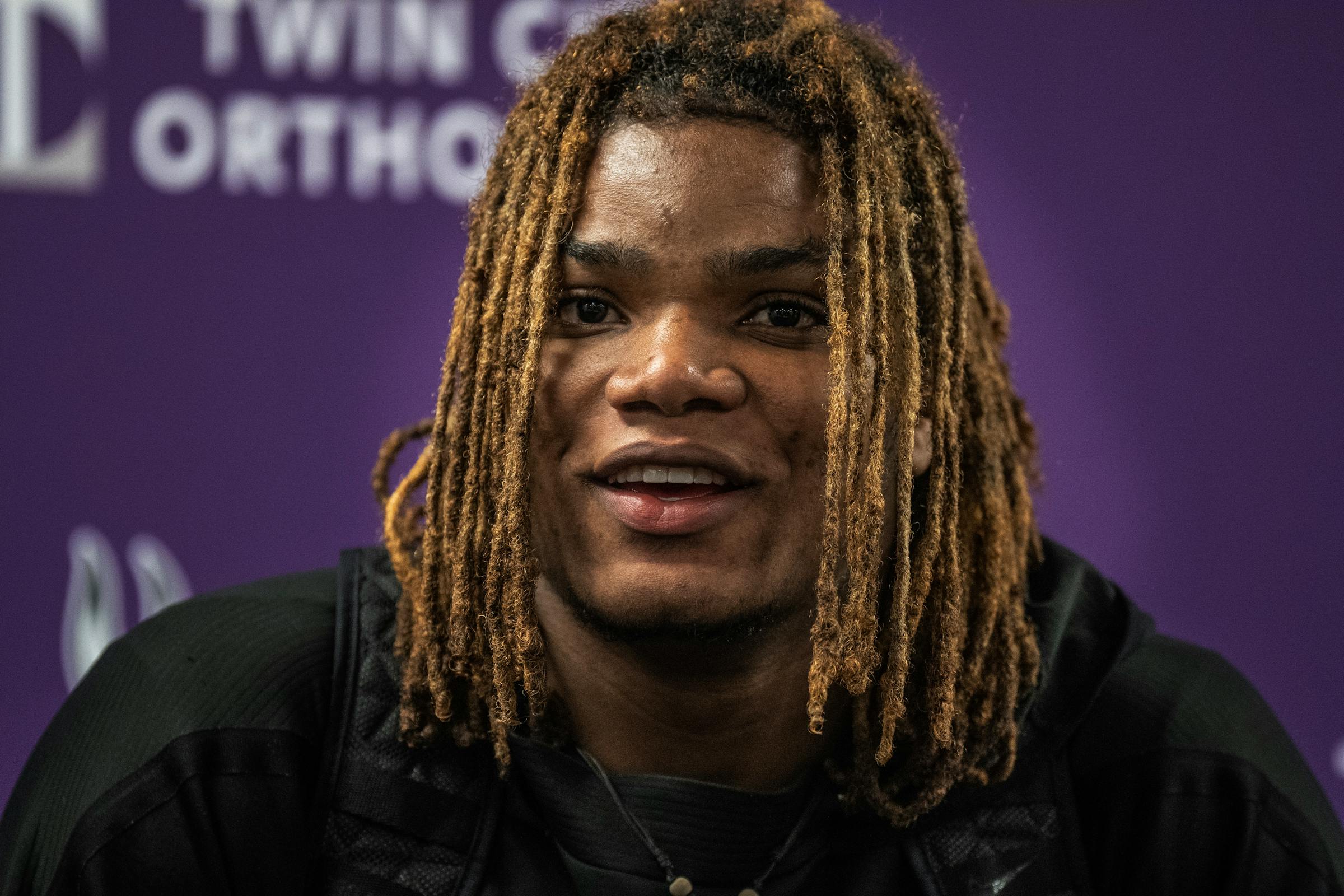 Vikings' safety Lewis Cine's grueling rehab has him healthy, excited ...
