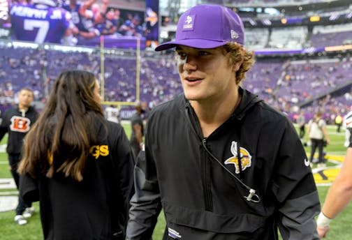 Minnesota Vikings season preview: What makes a good backup QB?