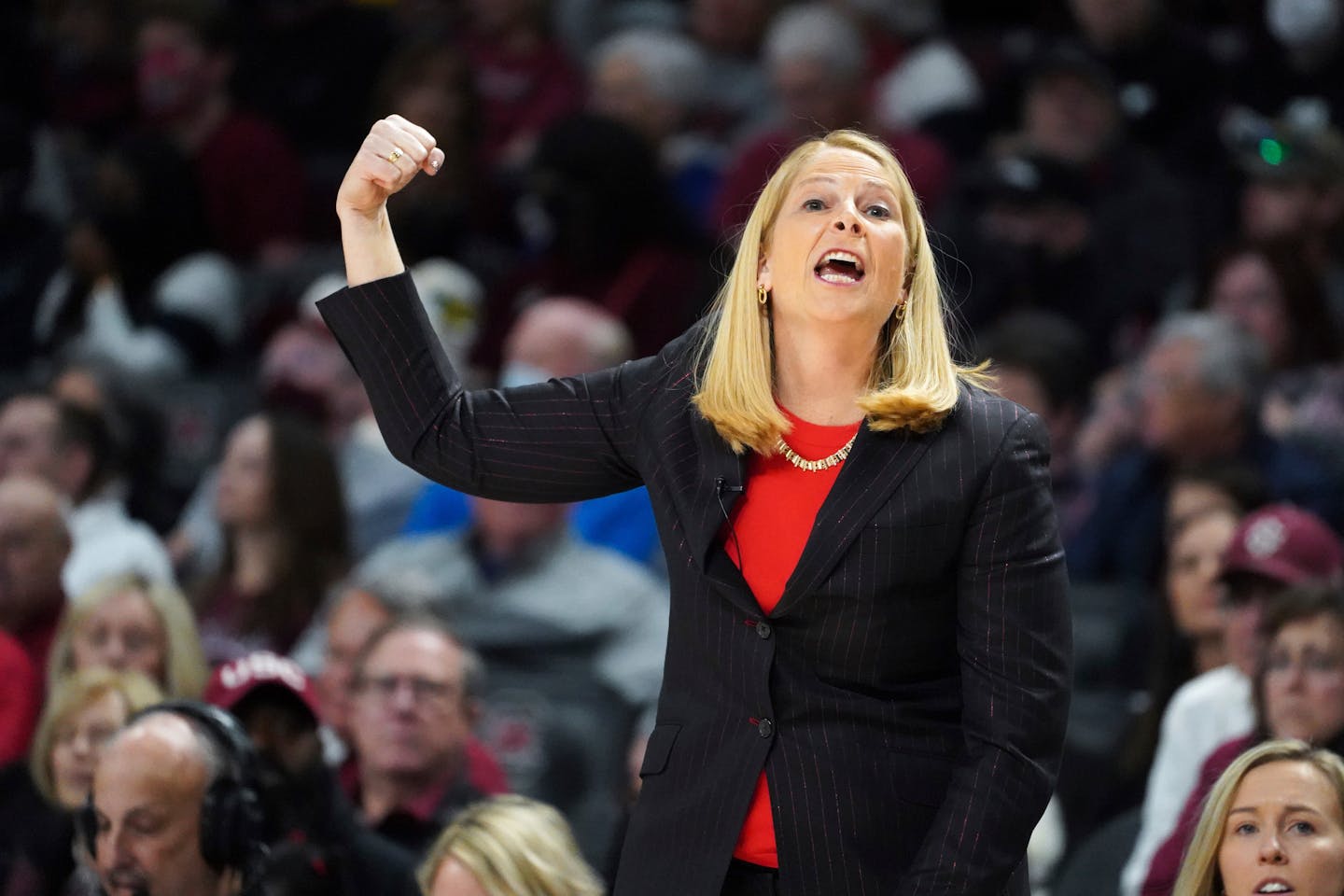 Former Gophers coach Brenda Frese keeps delivering big for Maryland